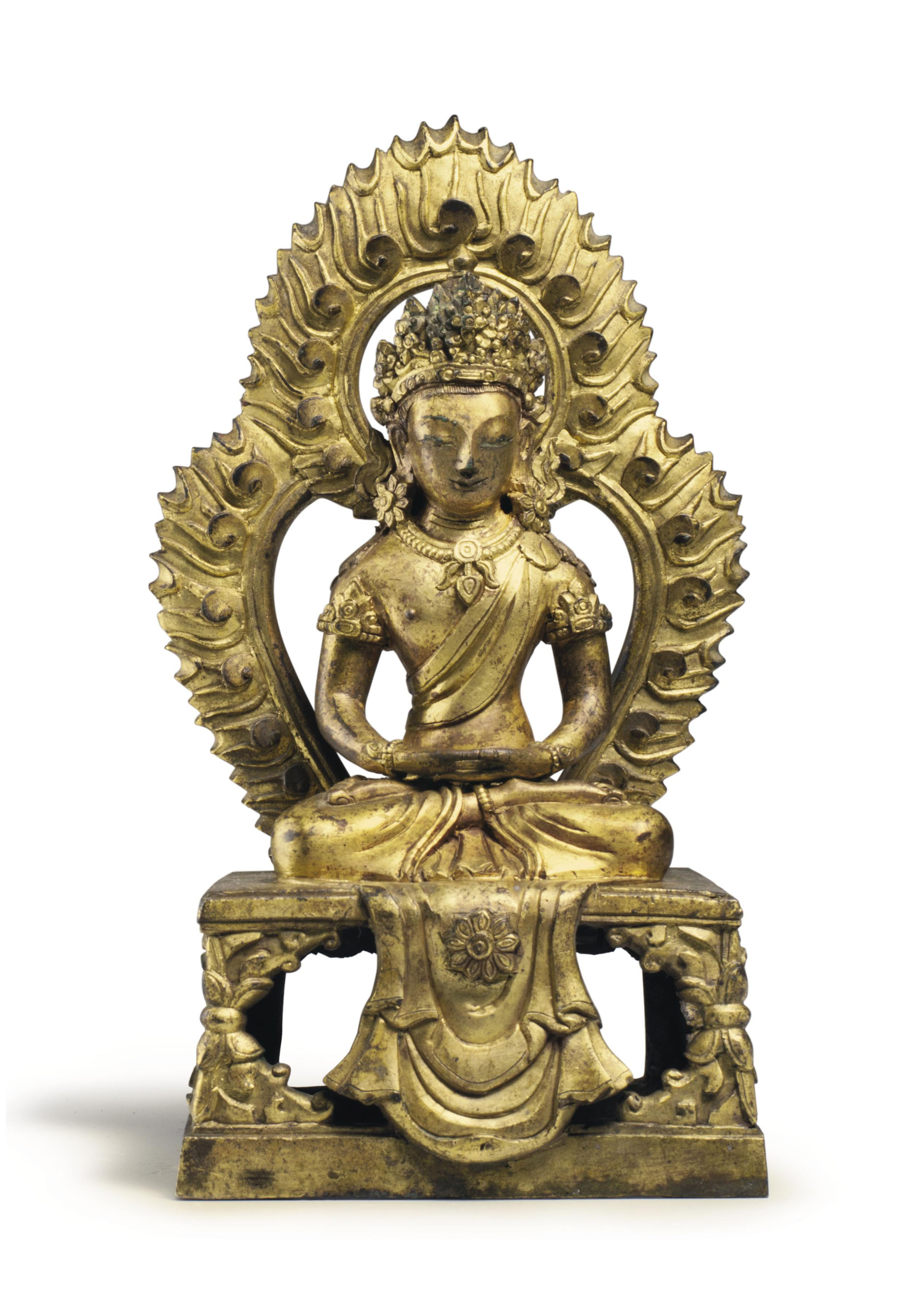 A GILT-BRONZE FIGURE OF AMITAYUS