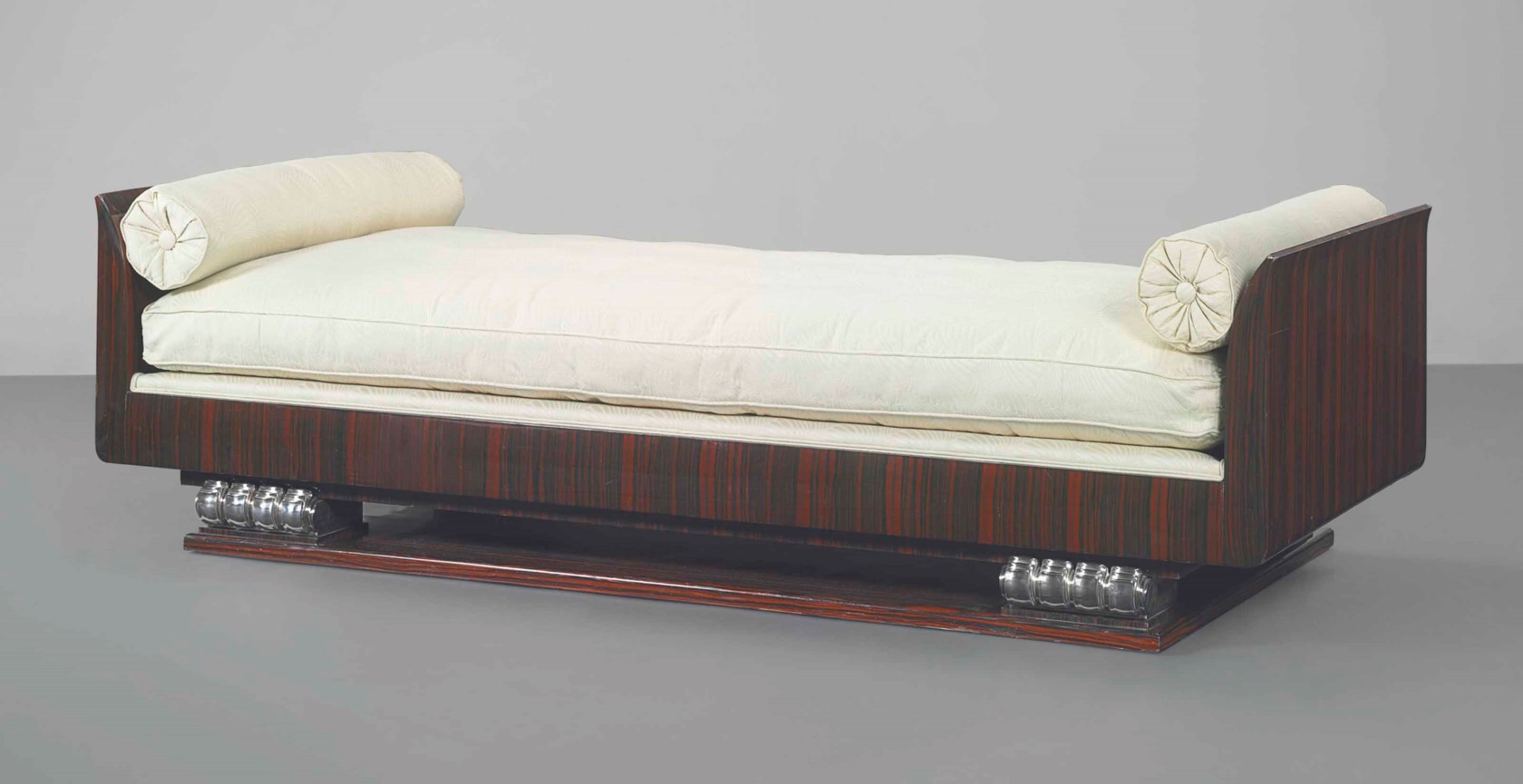 EMILE-JACQUES RUHLMANN (1879-1933) , A 'BLOCH' DAYBED, CIRCA 1926 ...