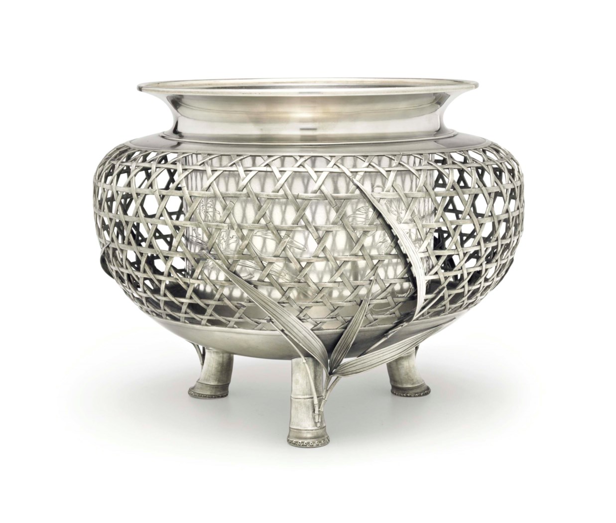 A reticulated silver vase , MEIJI PERIOD (LATE 19TH CENTURY), SIGNED ...