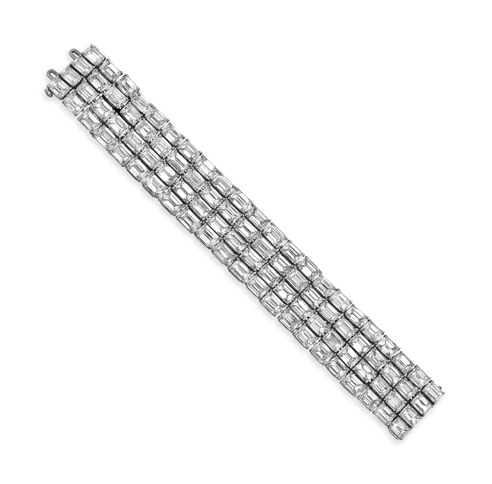 AN IMPRESSIVE DIAMOND BRACLET, BY LEVIEV | Christie's