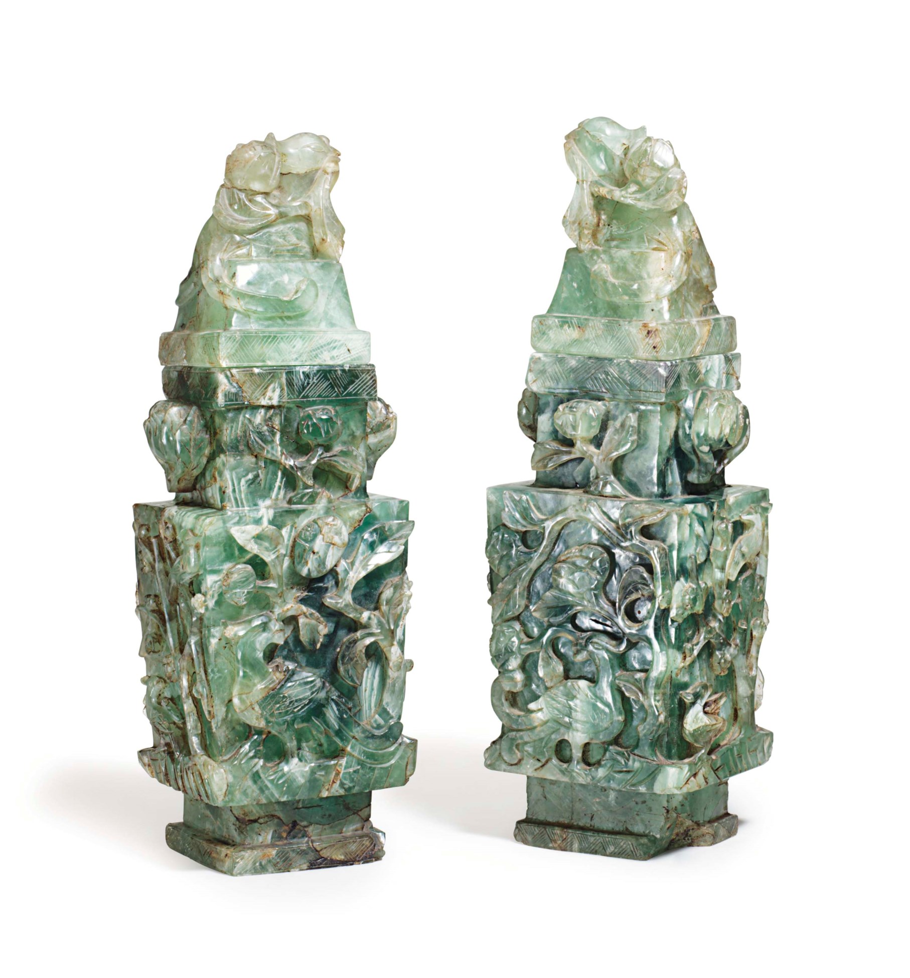 A PAIR OF CHINESE CARVED FLUORITE SQUARE VASES AND COVERS , 20TH ...