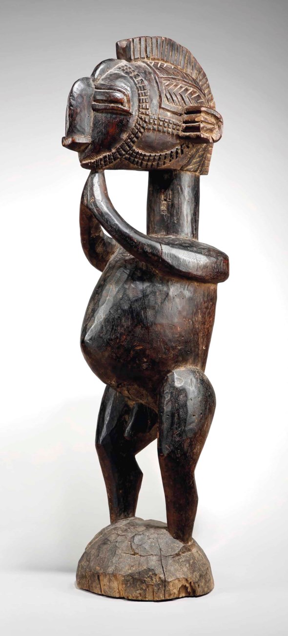 Statue Baga Baga figure