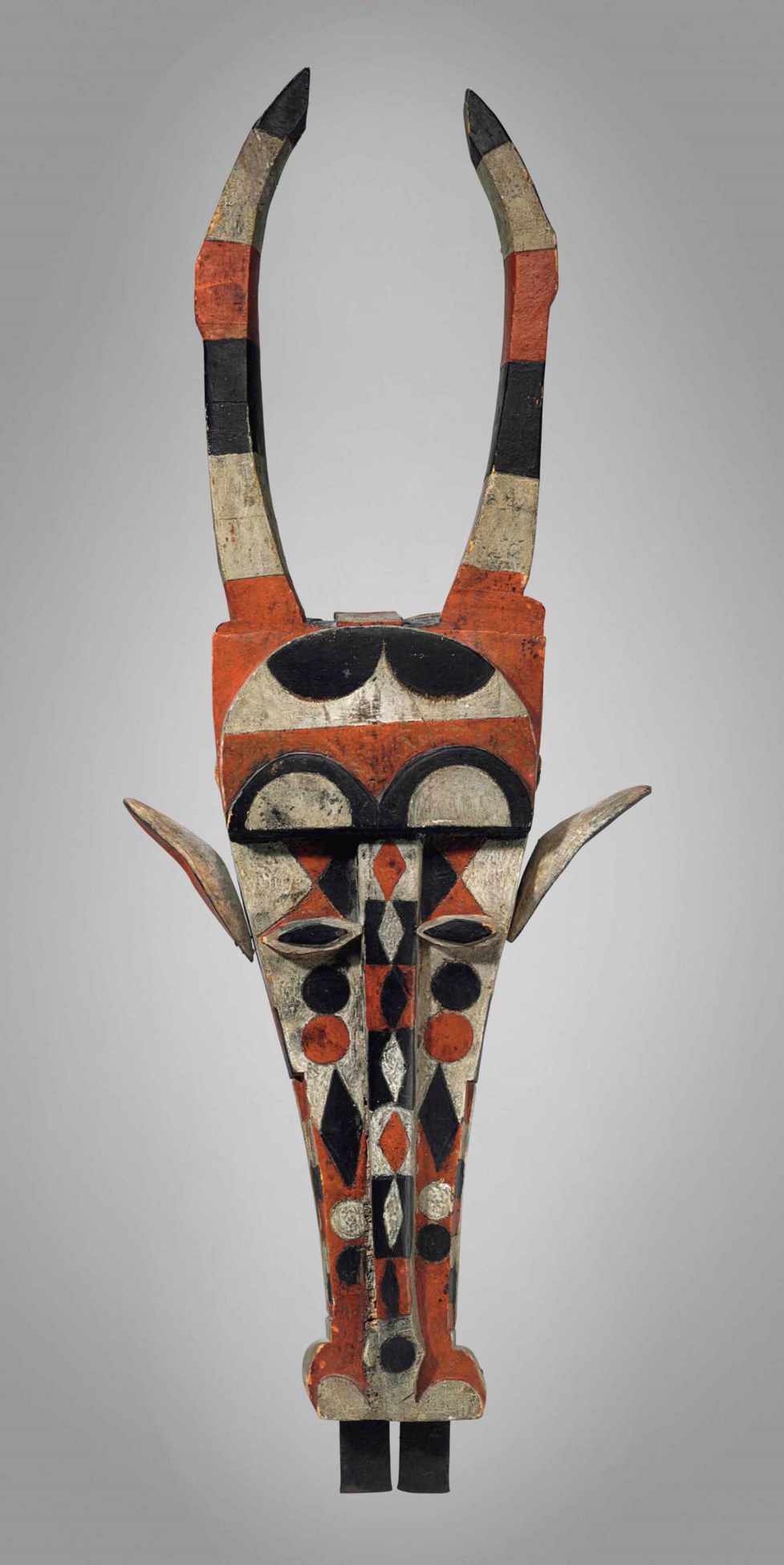 Masque DoualaDuala mask, LITTORAL DU CAMEROUN | Christie's