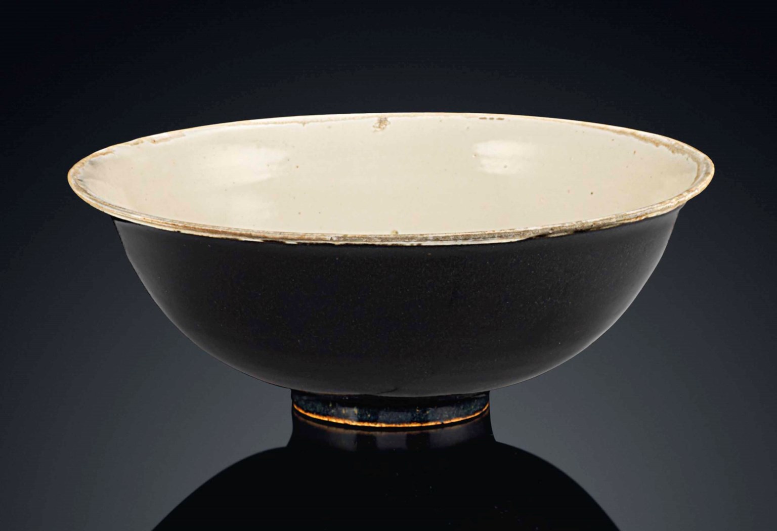 A CIZHOU BLACK-GLAZED BOWL, SONG DYNASTY (960-1279) | Christie's