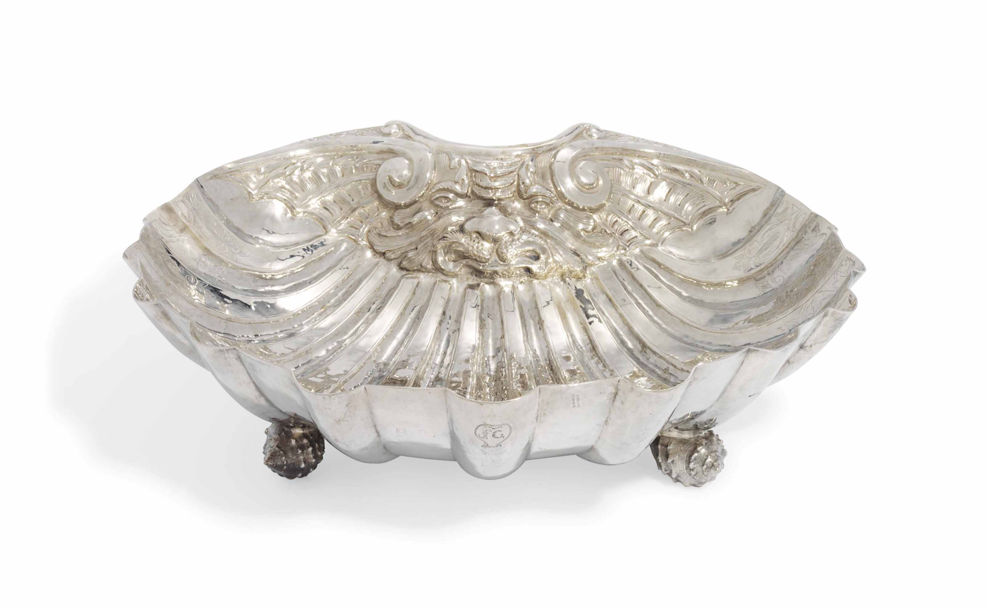 AN ITALIAN SILVER BASIN