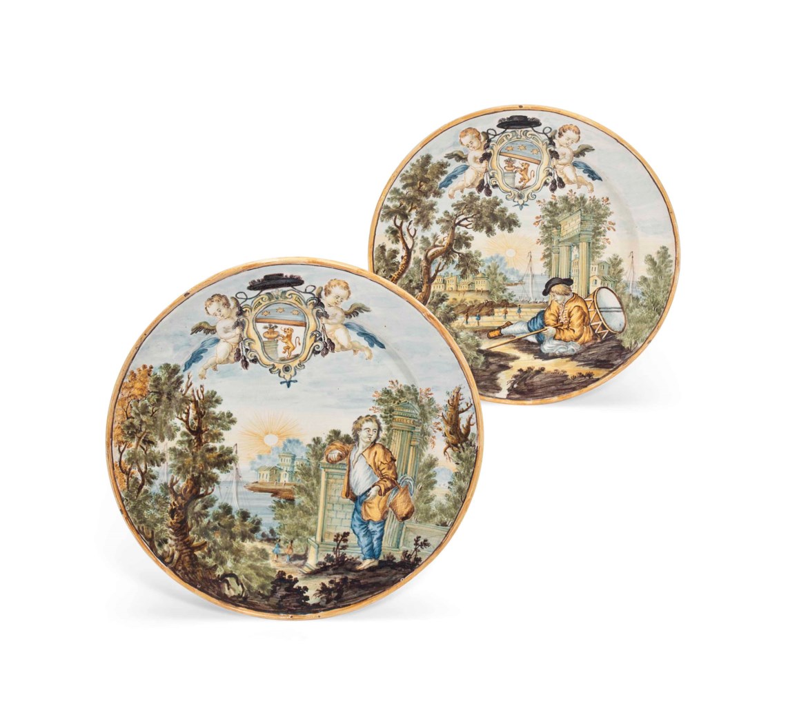 A PAIR OF CASTELLI MAIOLICA ARMORIAL PLATES, CIRCA 1720, PROBABLY ...
