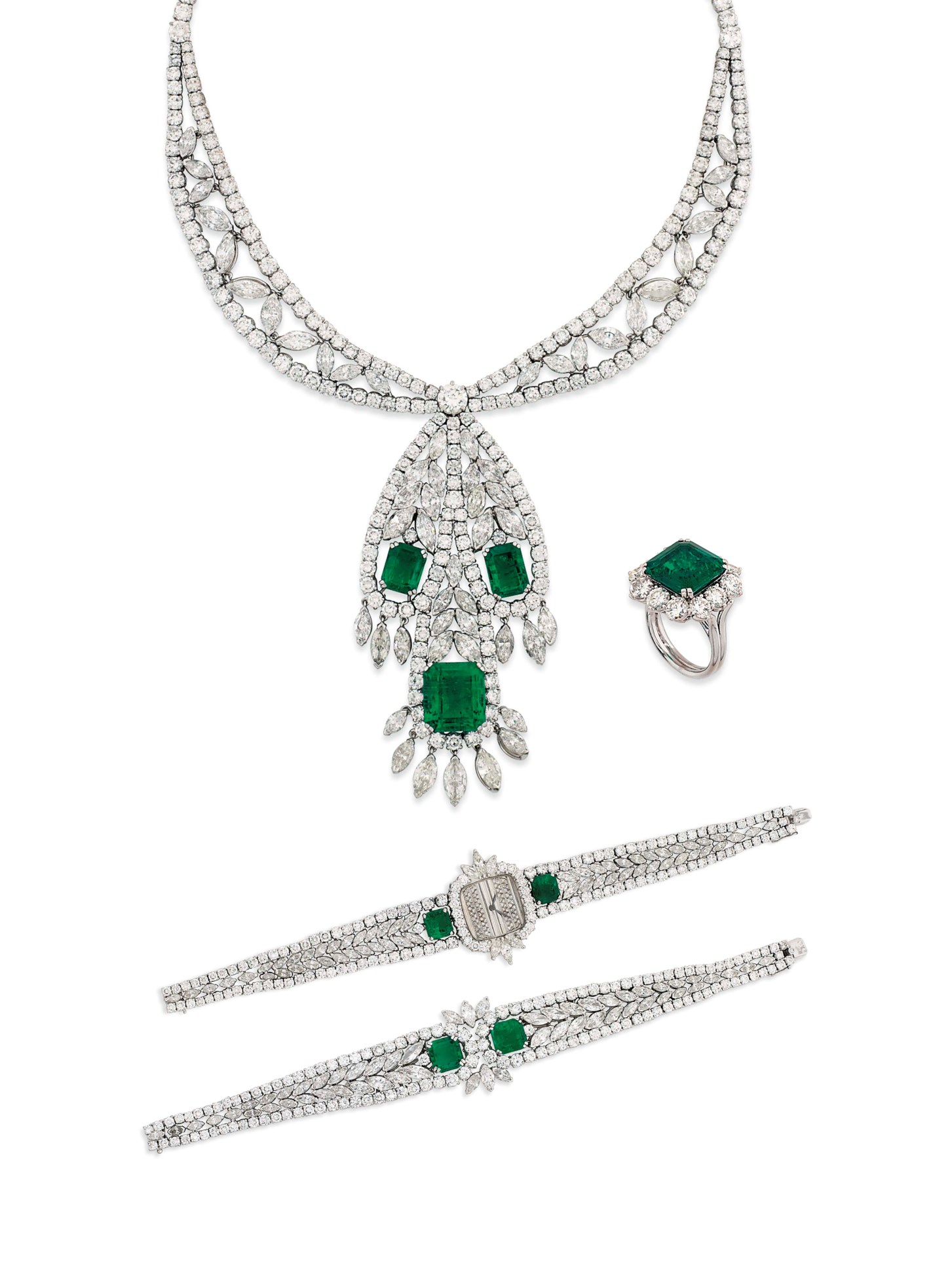 AN EMERALD AND DIAMOND PARURE | Christie's