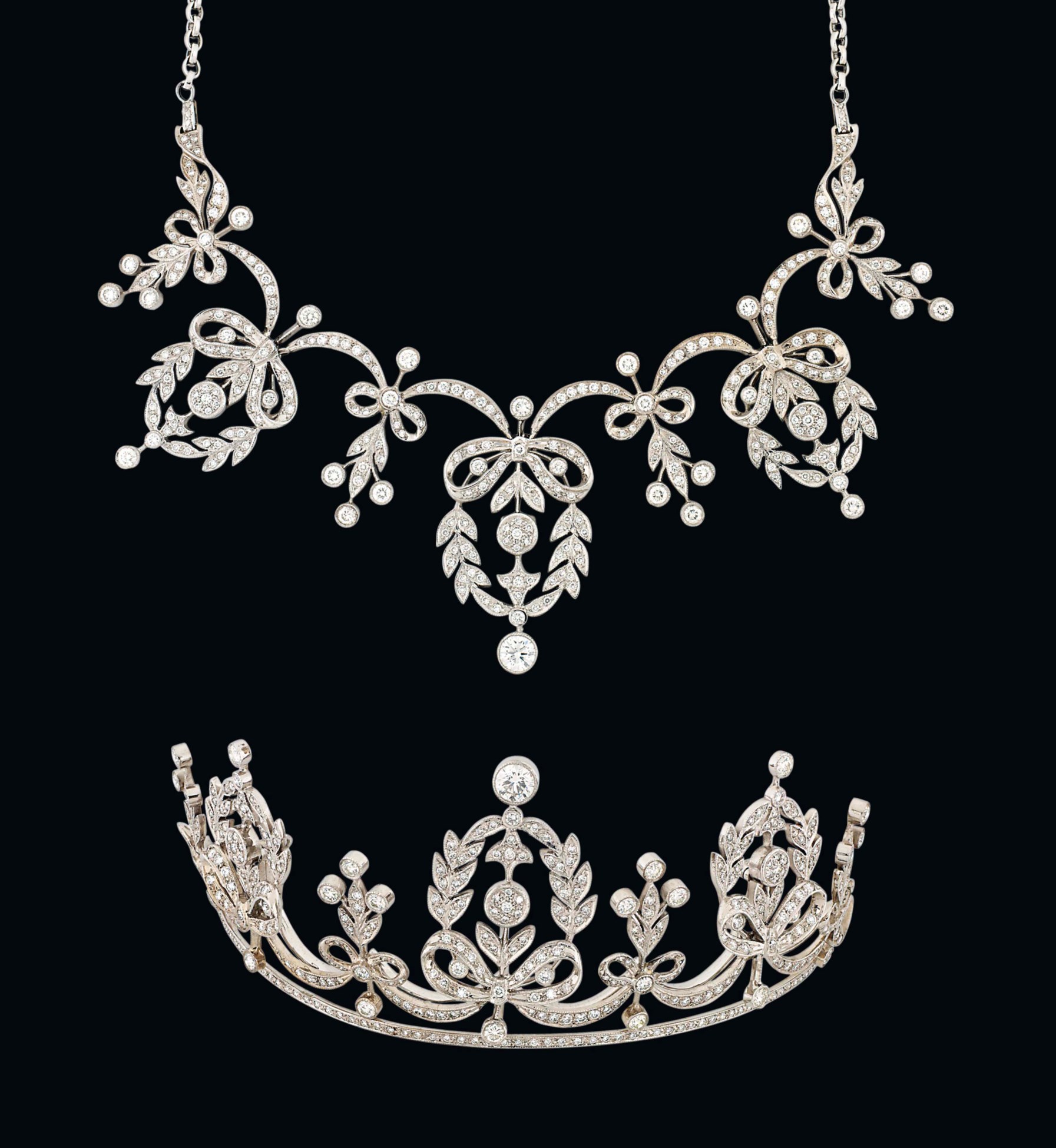 A DIAMOND TIARA / NECKLACE | Christie's