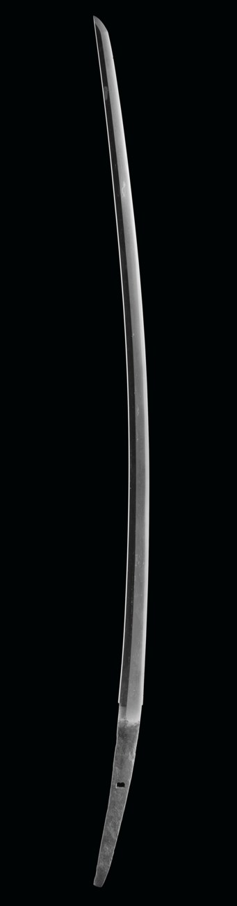 A Classic Early Tachi , KAMAKURA PERIOD (EARLY 13TH CENTURY) | Christie's