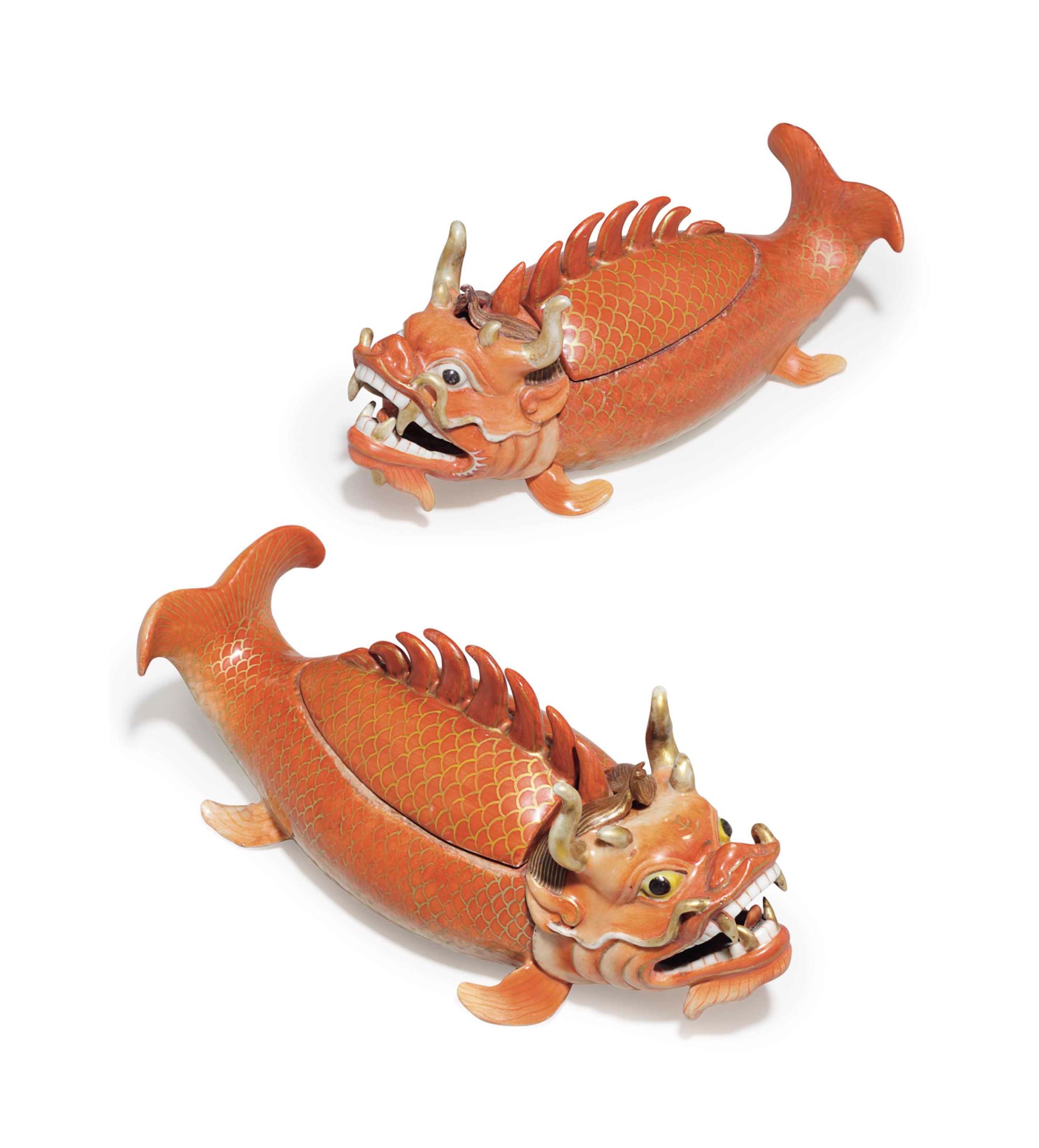 A RARE PAIR OF CHINESE EXPORT PORCELAIN DRAGON CARP TUREENS AND COVERS ...