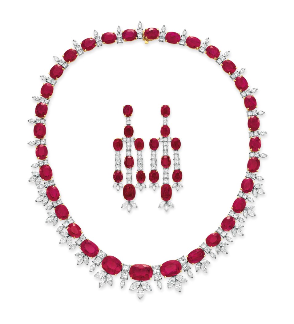 A SET OF RUBY AND DIAMOND JEWELRY | Christie's
