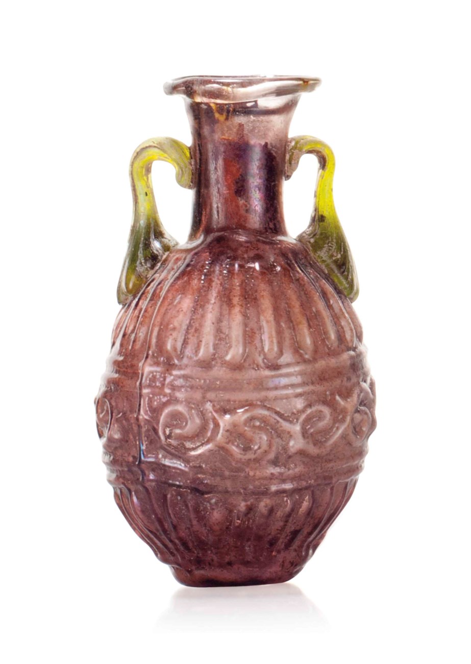 A ROMAN GLASS AMPHORISKOS , SYRO-PALESTINIAN, CIRCA 1ST CENTURY A.D ...