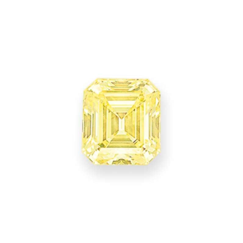 AN UNMOUNTED RECTANGULAR-CUT COLORED DIAMOND | Christie's