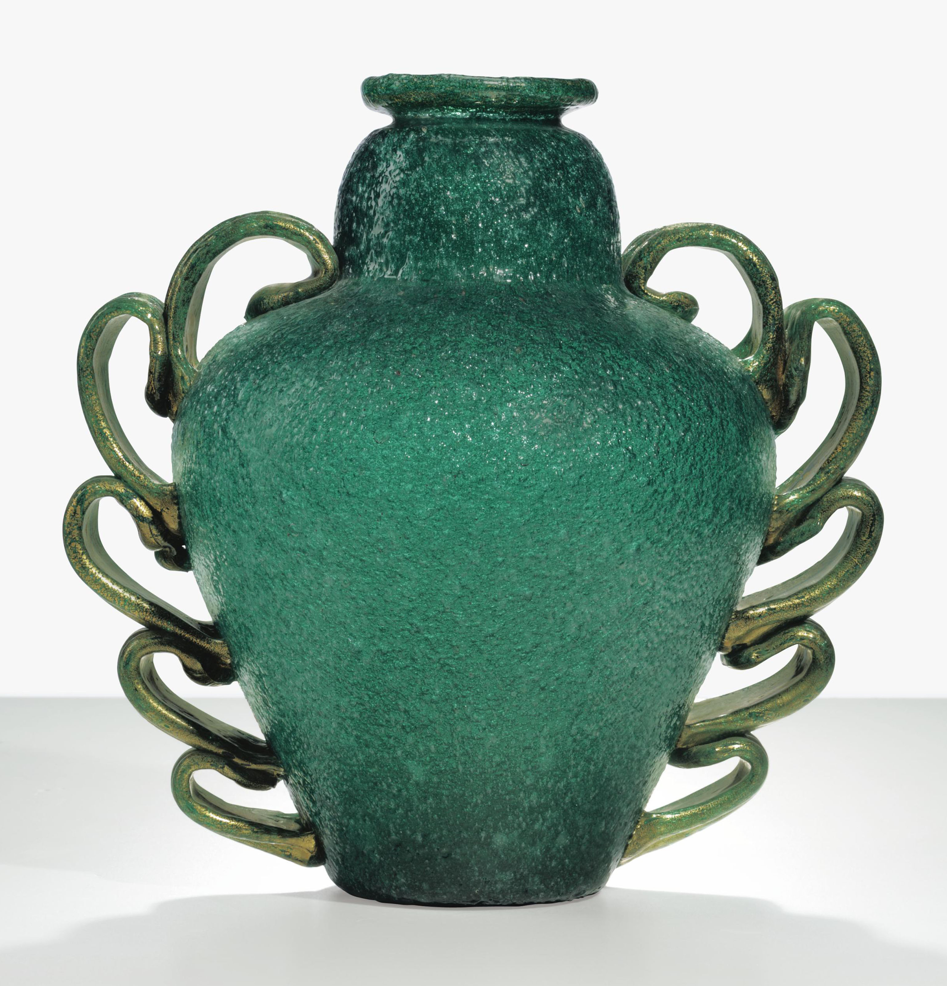 NAPOLEONE MARTINUZZI (1892-1977) FOR VENINI , A PULEGOSO VASE WITH ...