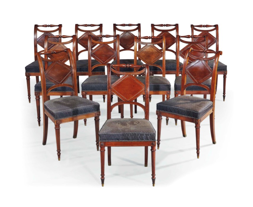 SUITE DE DOUZE CHAISES DIRECTOIRE , DONT SIX CHAISES D'EPOQUE, VERS ...