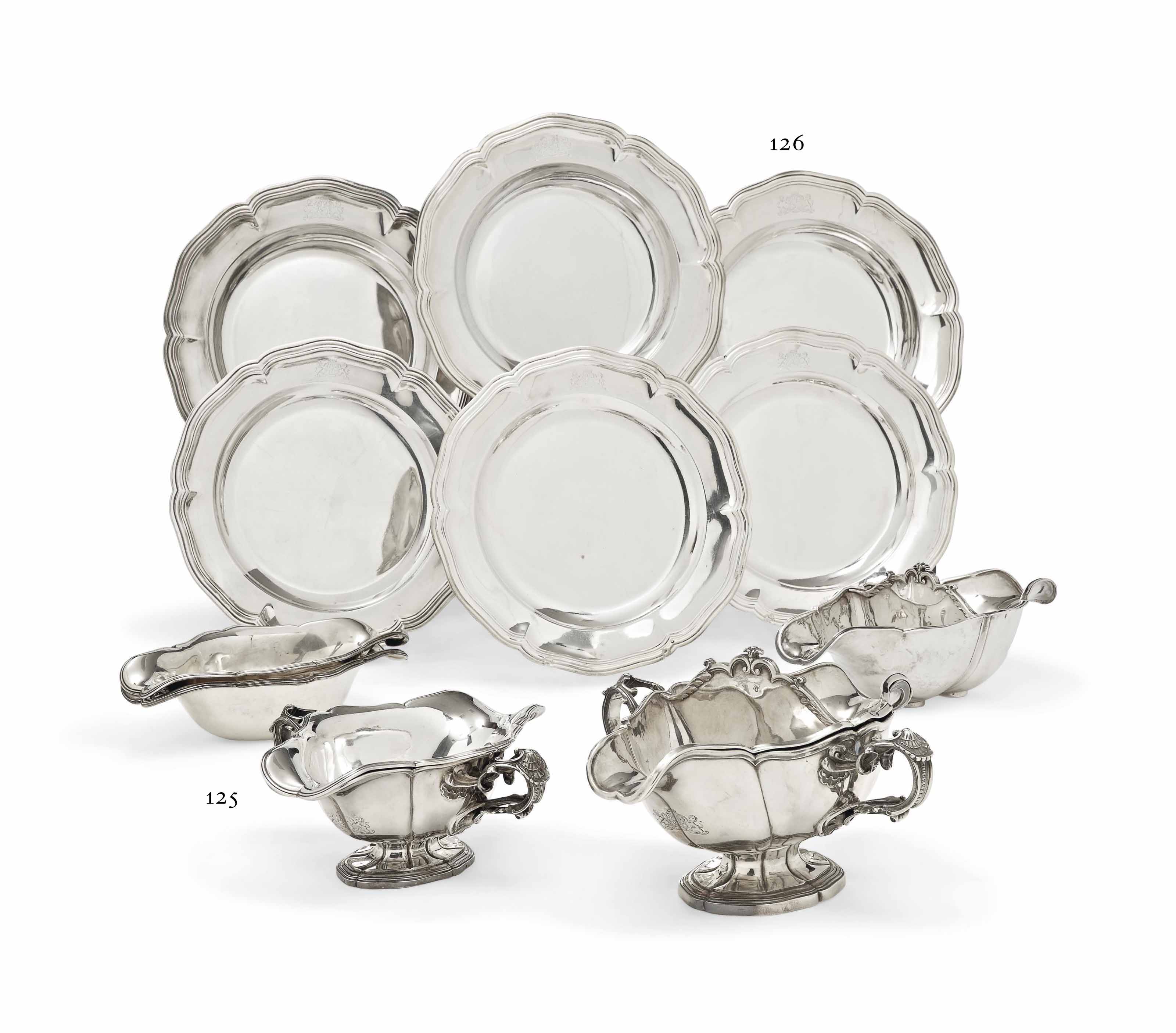 DEUX PAIRES DE CANDELABRES A DIX LUMIERES EN ARGENT , UNE PAIRE PAR ...