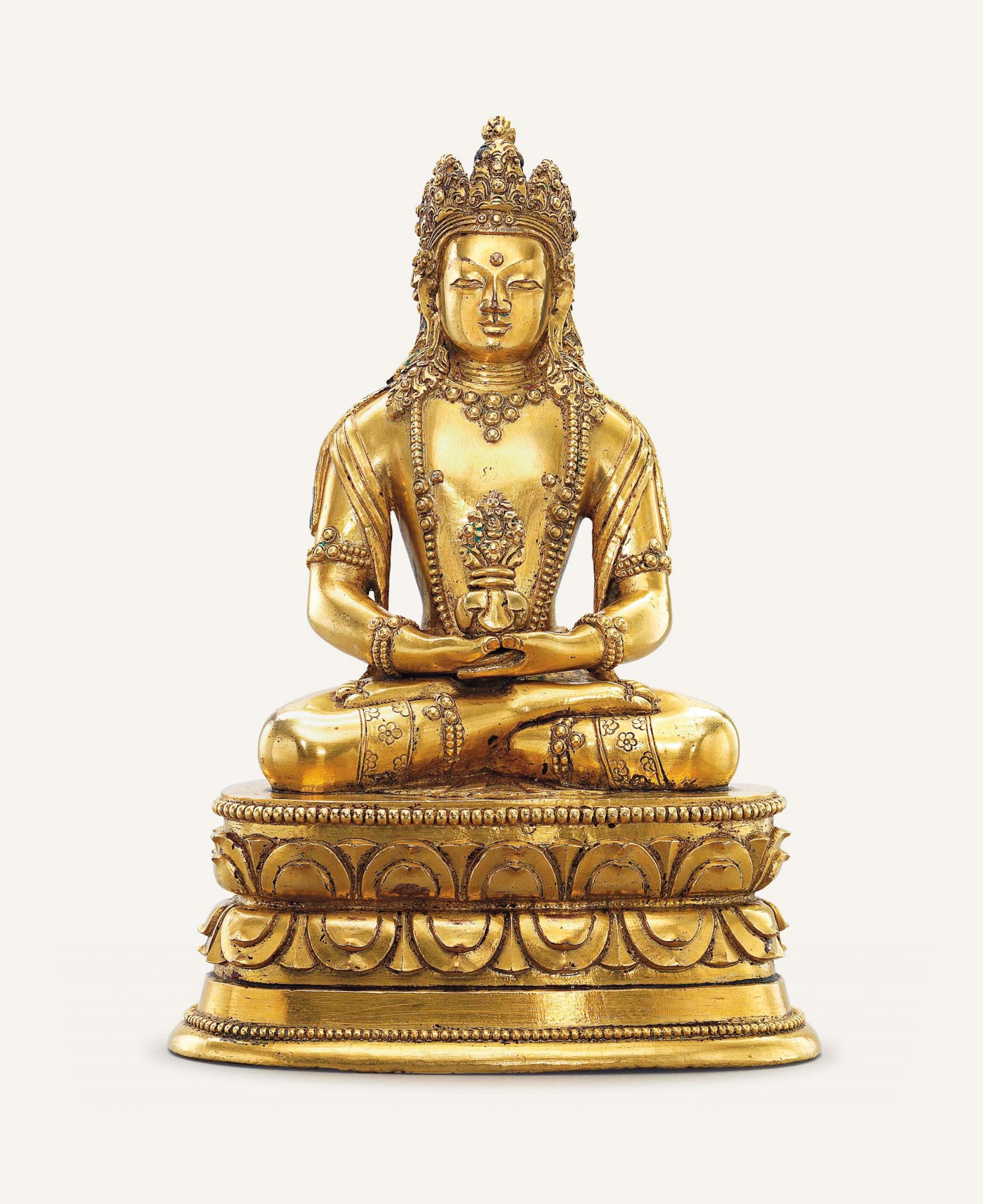 A GILT-BRONZE FIGURE OF AMITAYUS, 18TH-19TH CENTURY | Christie's