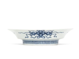 A Nabeshima Dish, Edo period (late 17th century – early 18th century ...