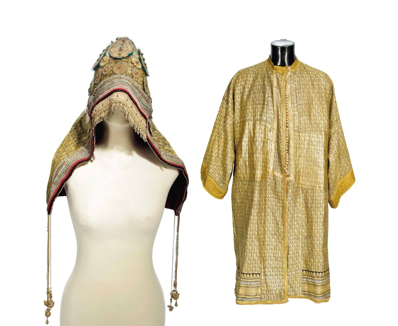AN EMBROIDERED DRESS AND HOOD, YEMEN, 20TH CENTURY | Christie's