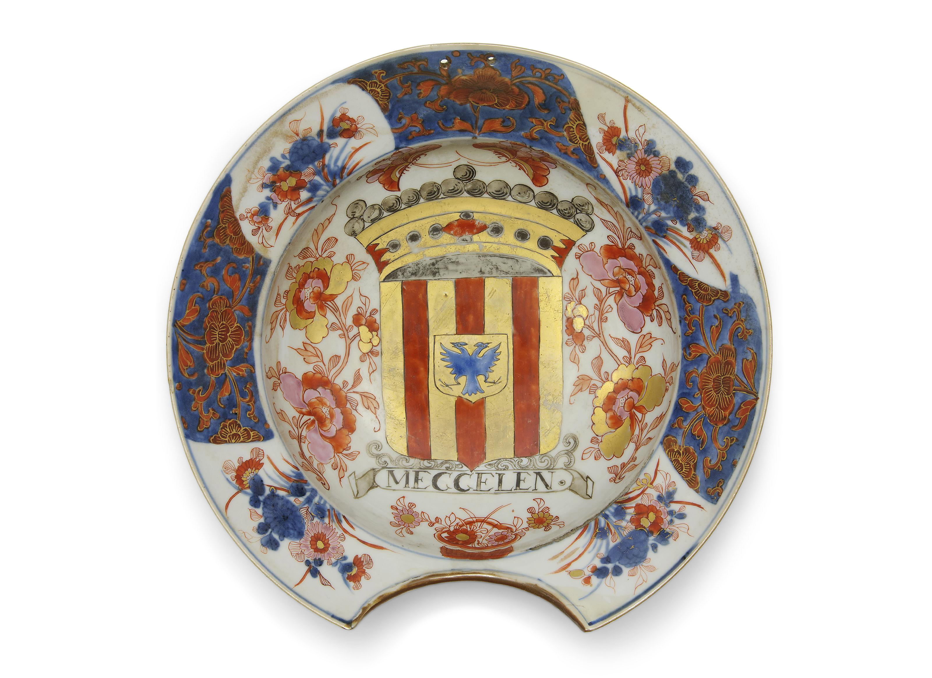 A ROSE-IMARI 'PROVINCES' BARBER'S BASIN, CIRCA 1720 | Christie’s