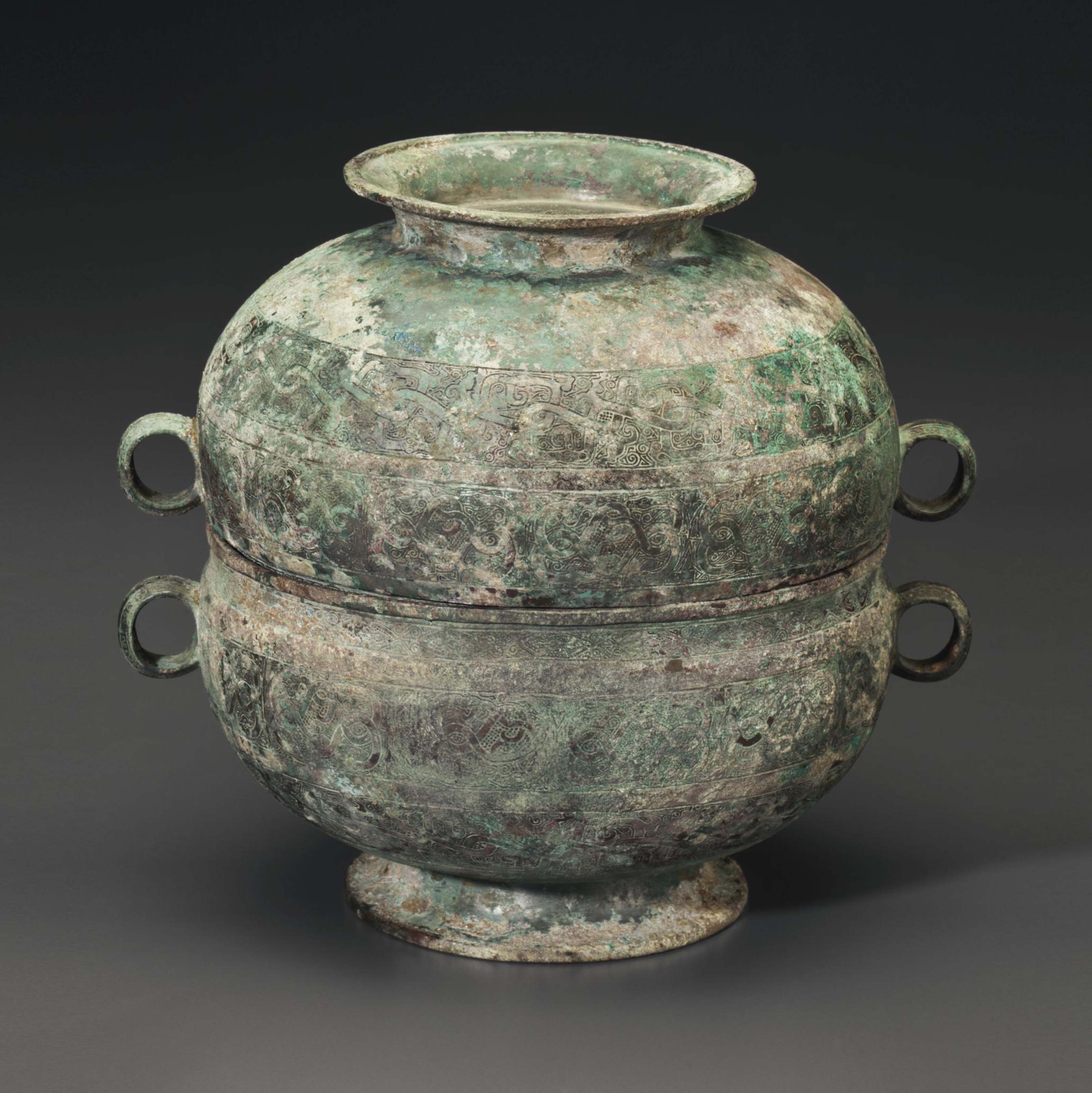 A BRONZE RITUAL COOKING VESSEL AND COVER, DUN