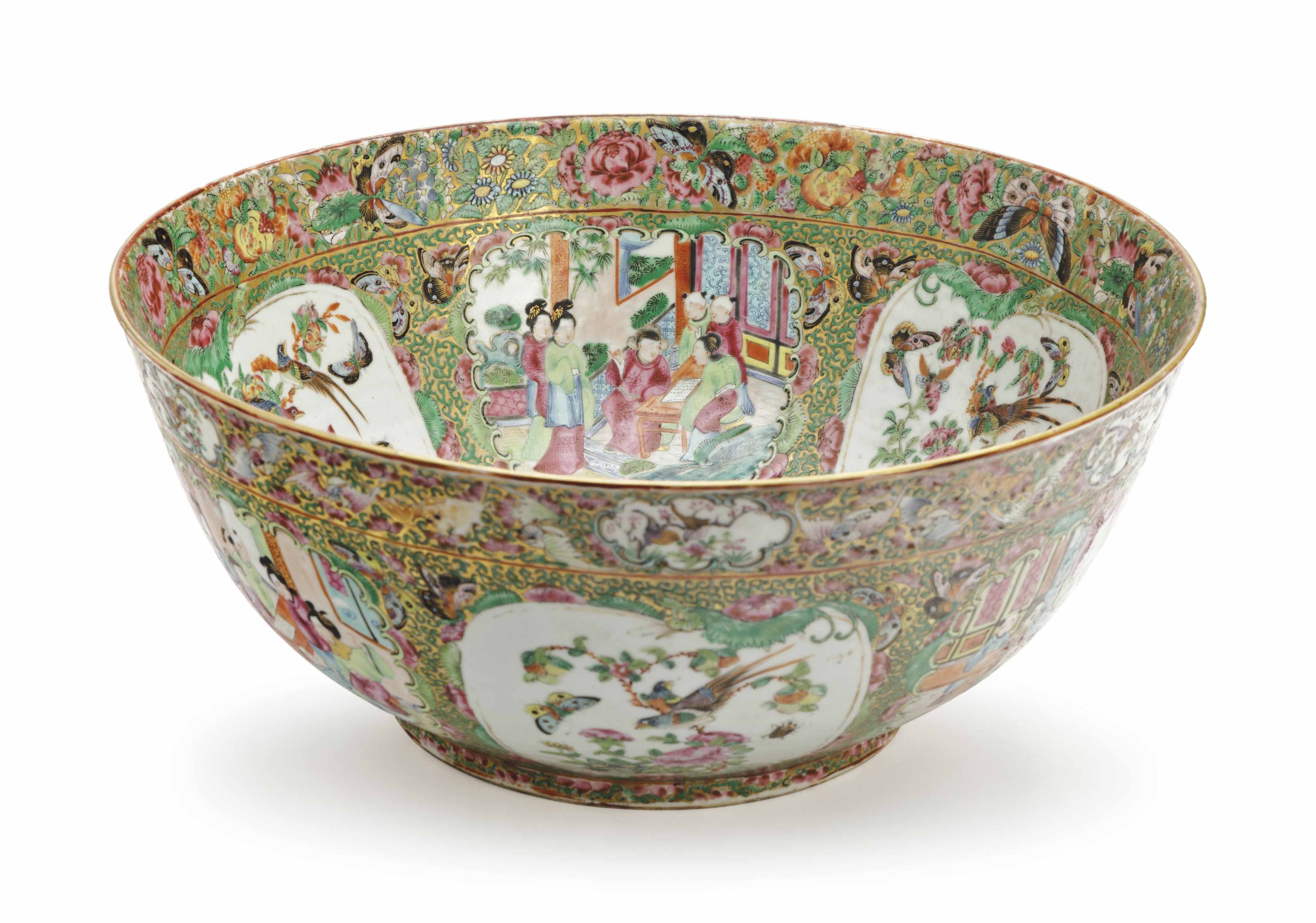 A CHINESE EXPORT PORCELAIN 'CANTON FAMILLE ROSE' SMALL PUNCH BOWL ...