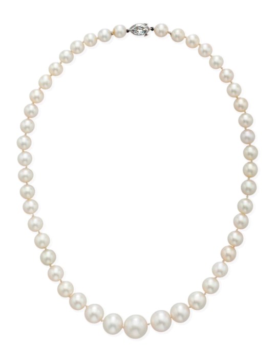 AN IMPORTANT SINGLE STRAND NATURAL PEARL NECKLACE | Christie's