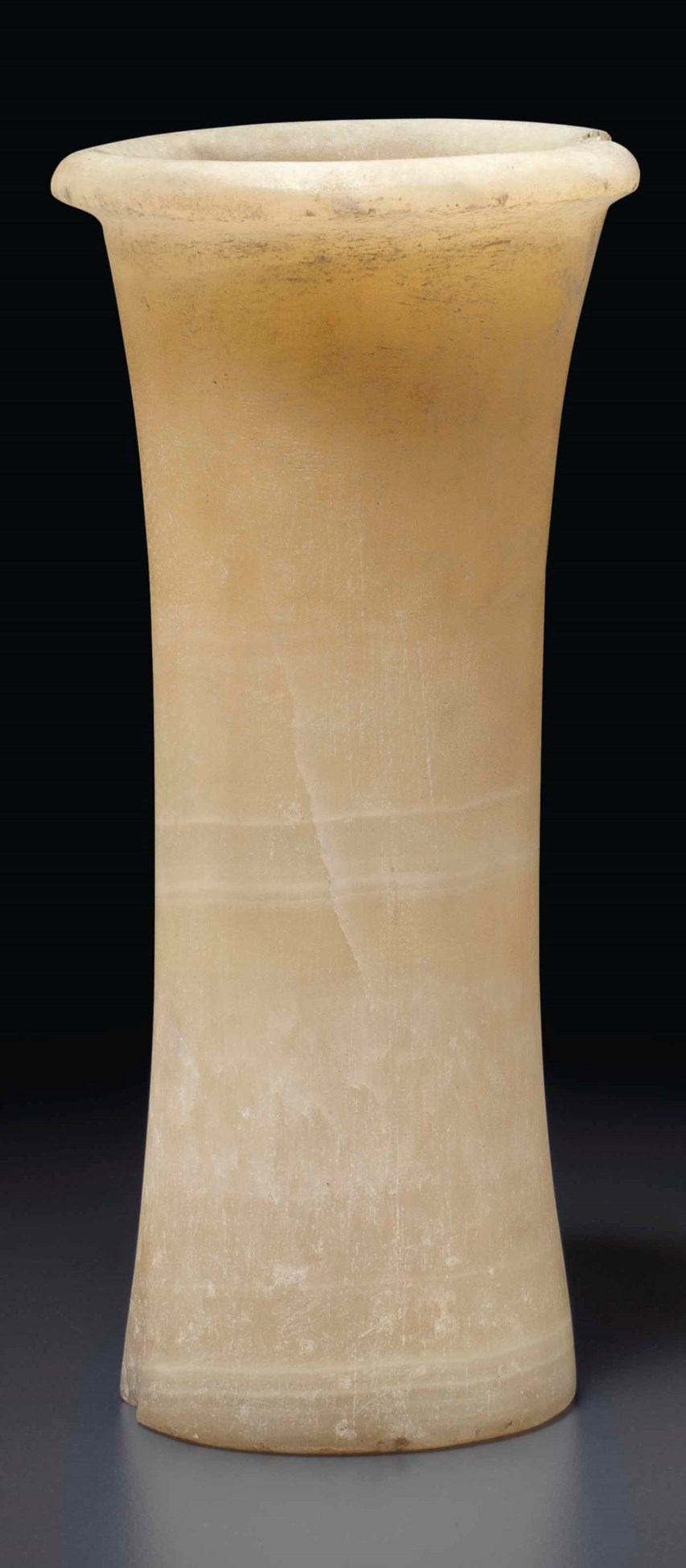 AN EGYPTIAN ALABASTER VASE, EARLY DYNASTIC PERIOD, 3000-2686 B.C ...