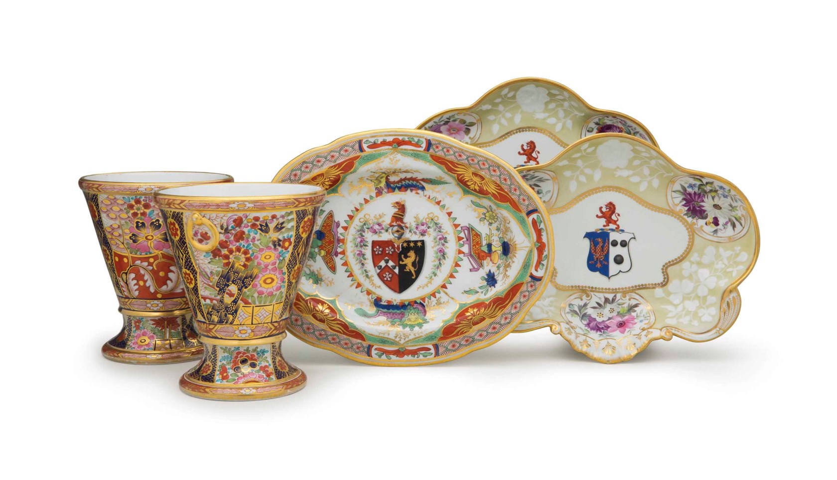 A PAIR OF WORCESTER (BARR, FLIGHT & BARR) PORCELAIN VASES AND THREE ...