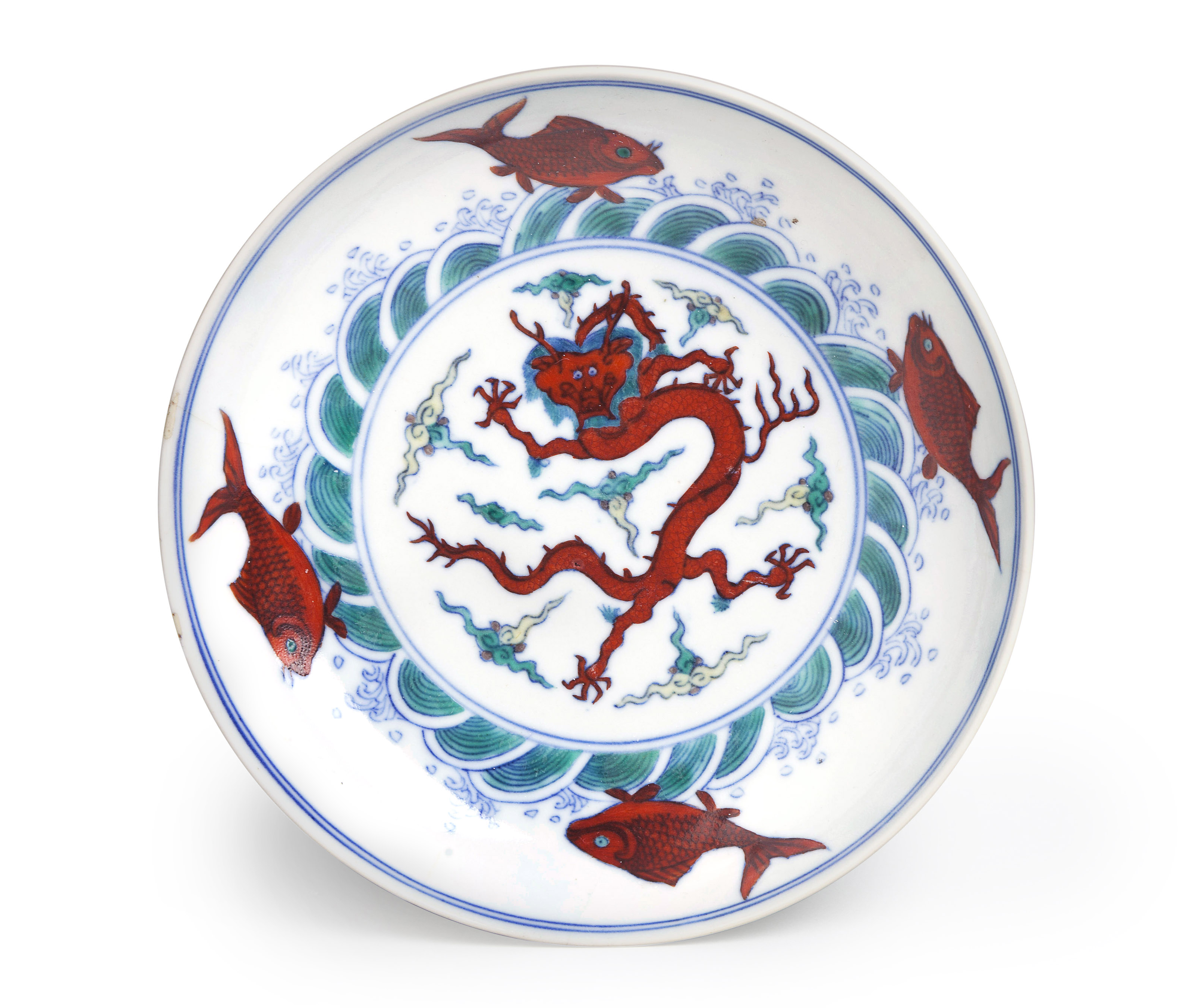 A DOUCAI 'DRAGON' DISH, 18TH-19TH CENTURY | Christie’s