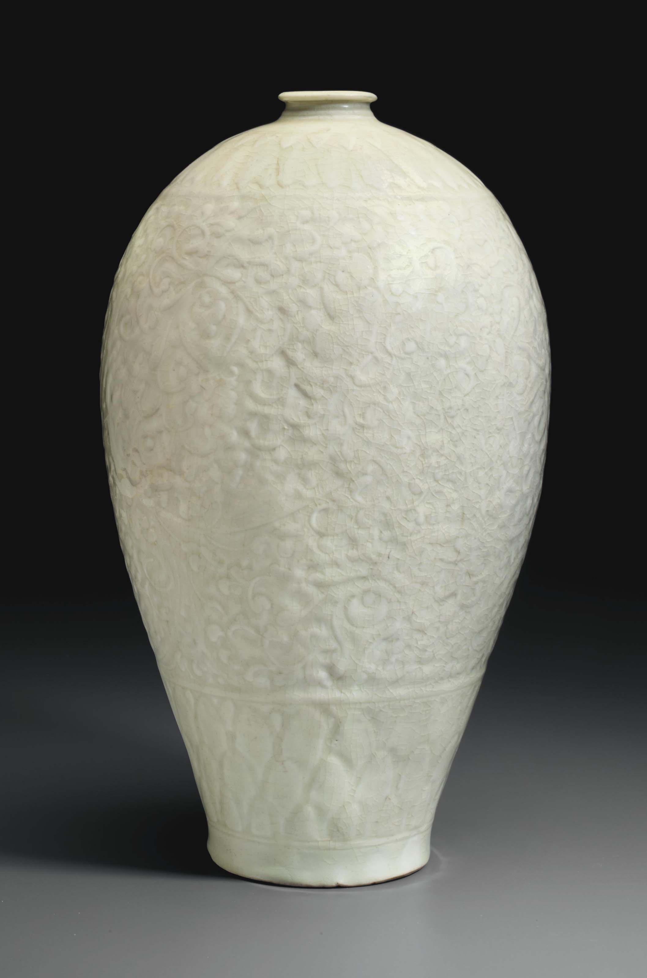 A RARE LARGE QINGBAI CARVED MEIPING , CHINA, SOUTHERN SONG DYNASTY ...