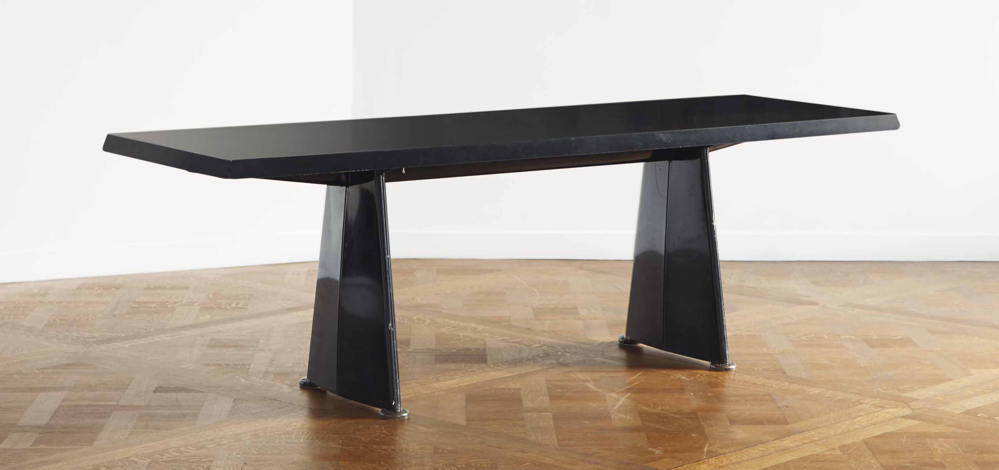 JEAN PROUVÉ (1901-1984) , TABLE CENTRALE, 1956 | Christie's