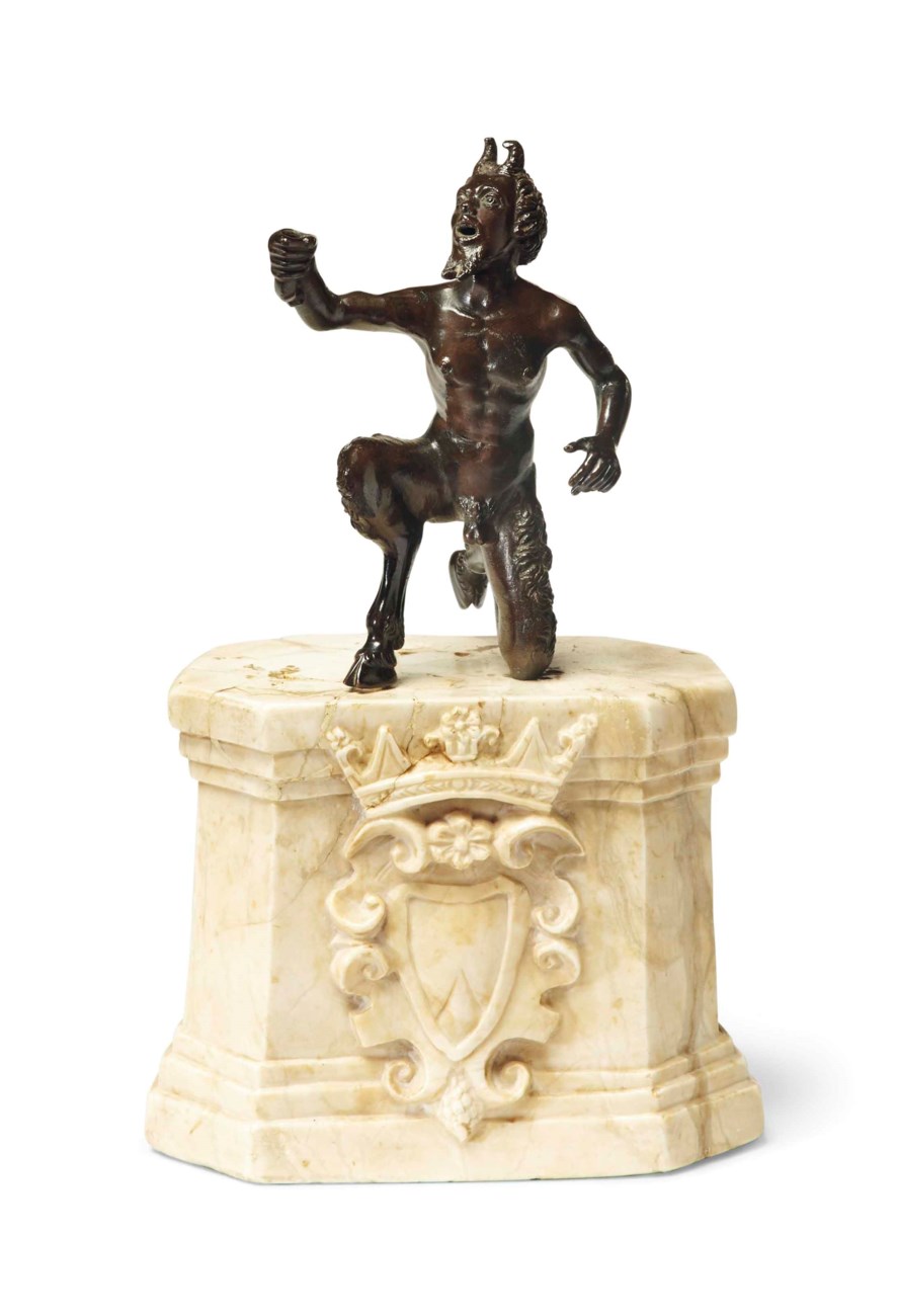 FIGURE EN BRONZE REPRESENTANT UN SATYRE