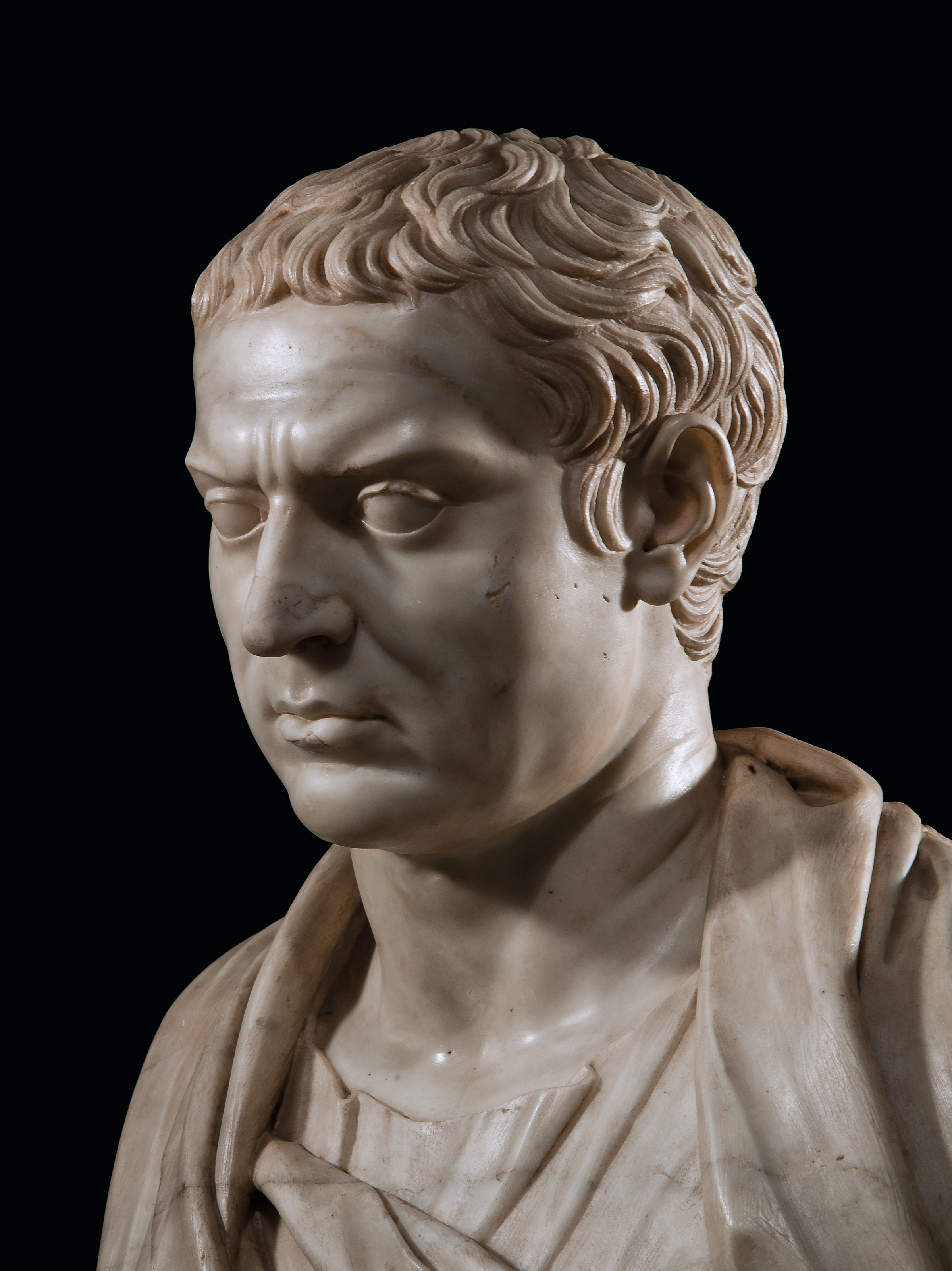 marcus junius brutus statue