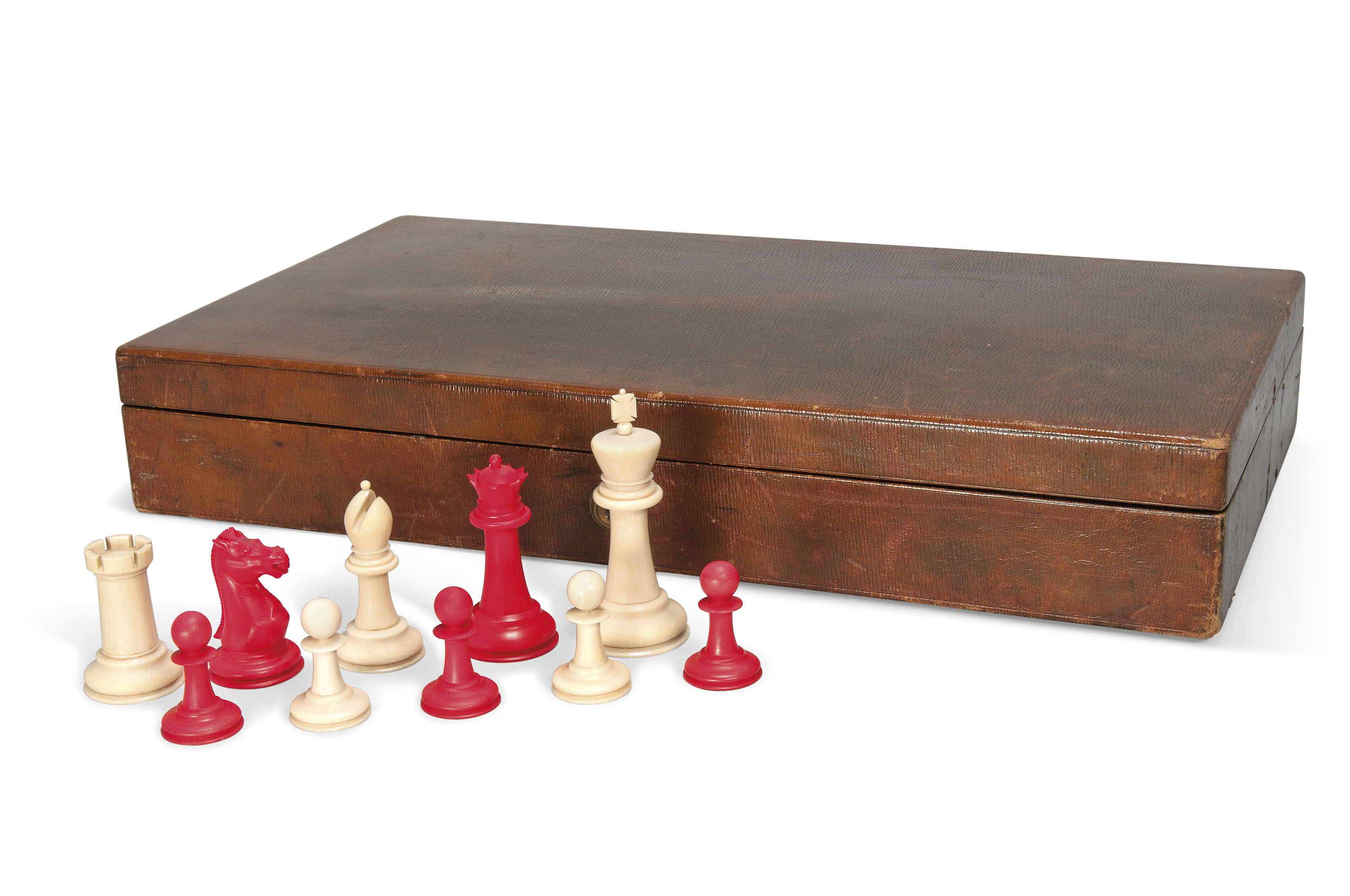 A VICTORIAN JAQUES STAUNTON CLUB SIZE IVORY CHESS SET