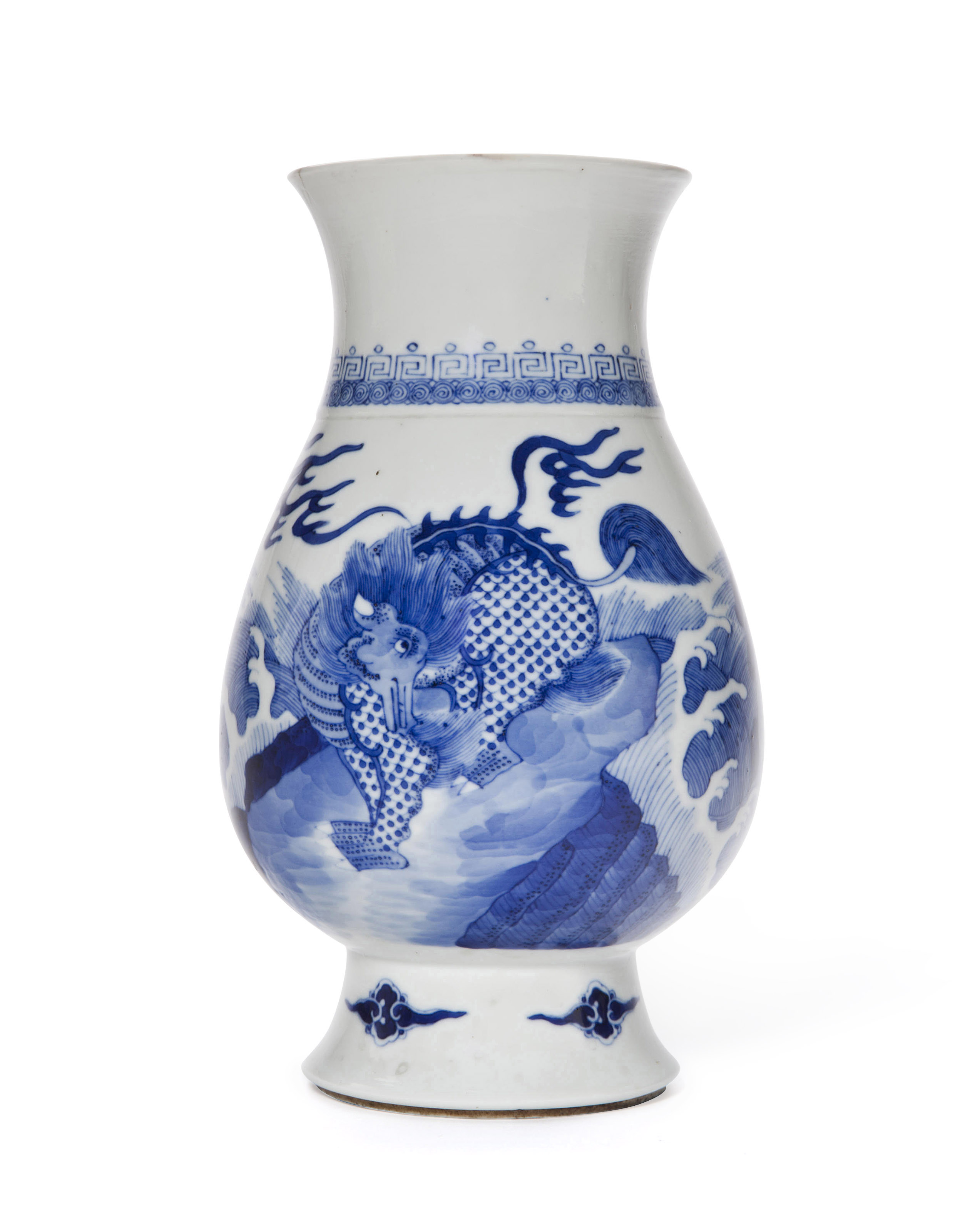 A BLUE AND WHITE PEAR-SHAPED VASE, 18TH-19TH CENTURY | Christie’s