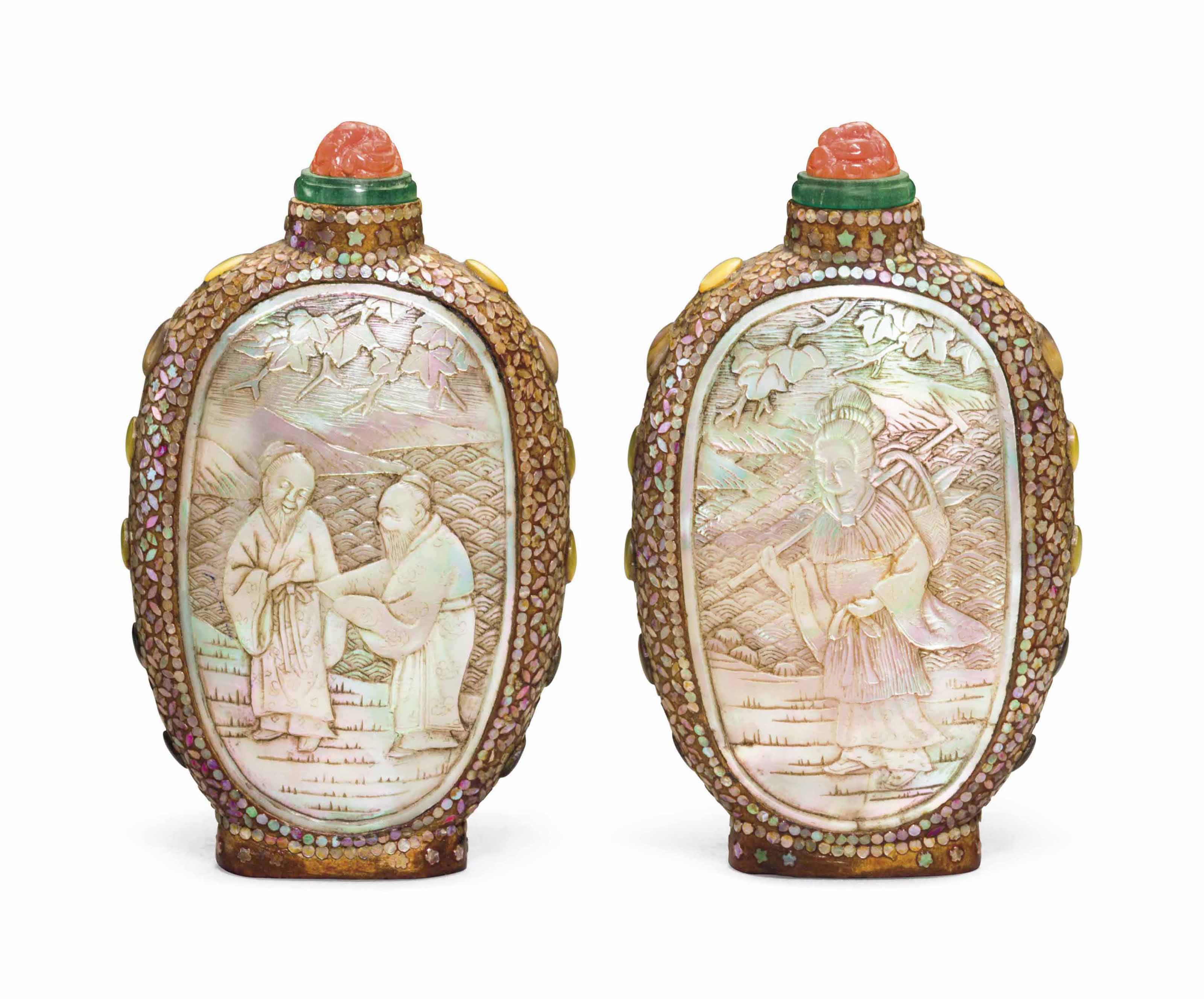 A LAC BURGAUTÉ SNUFF BOTTLE, JAPAN, 1860-1920 | Christie's