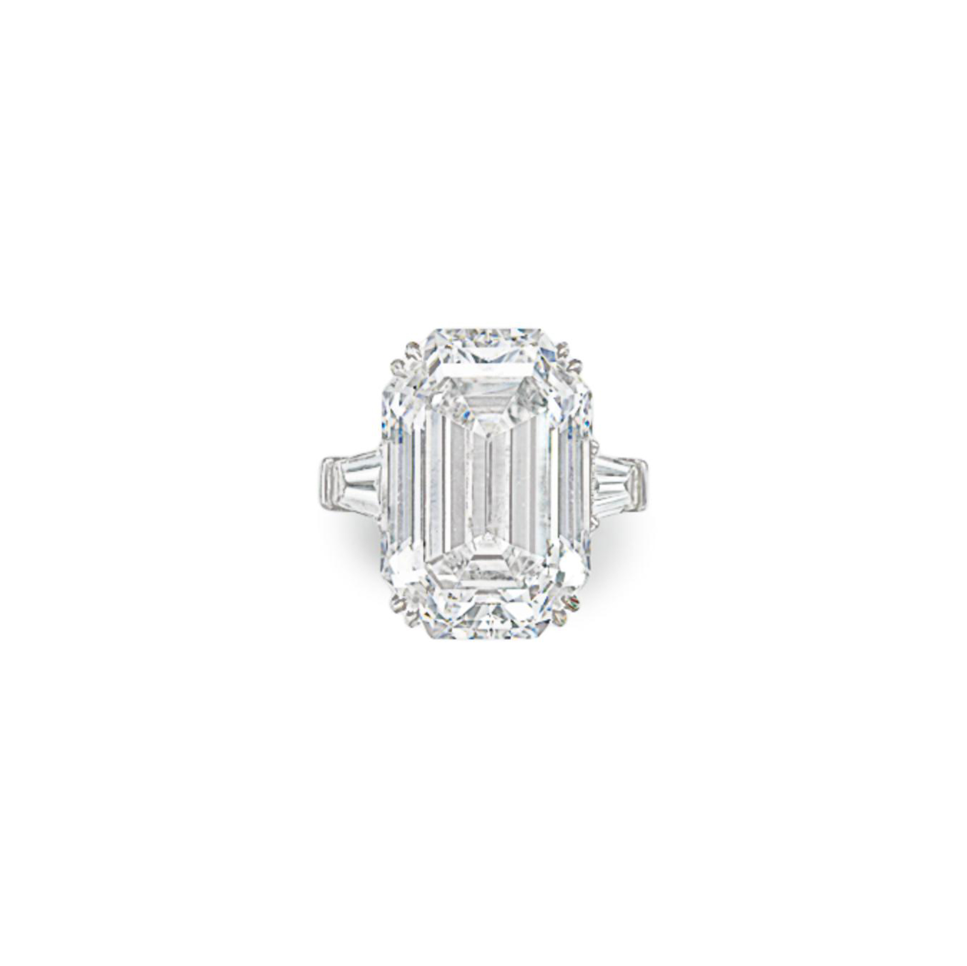 A RARE COLORED DIAMOND AND DIAMOND RING | Christie's