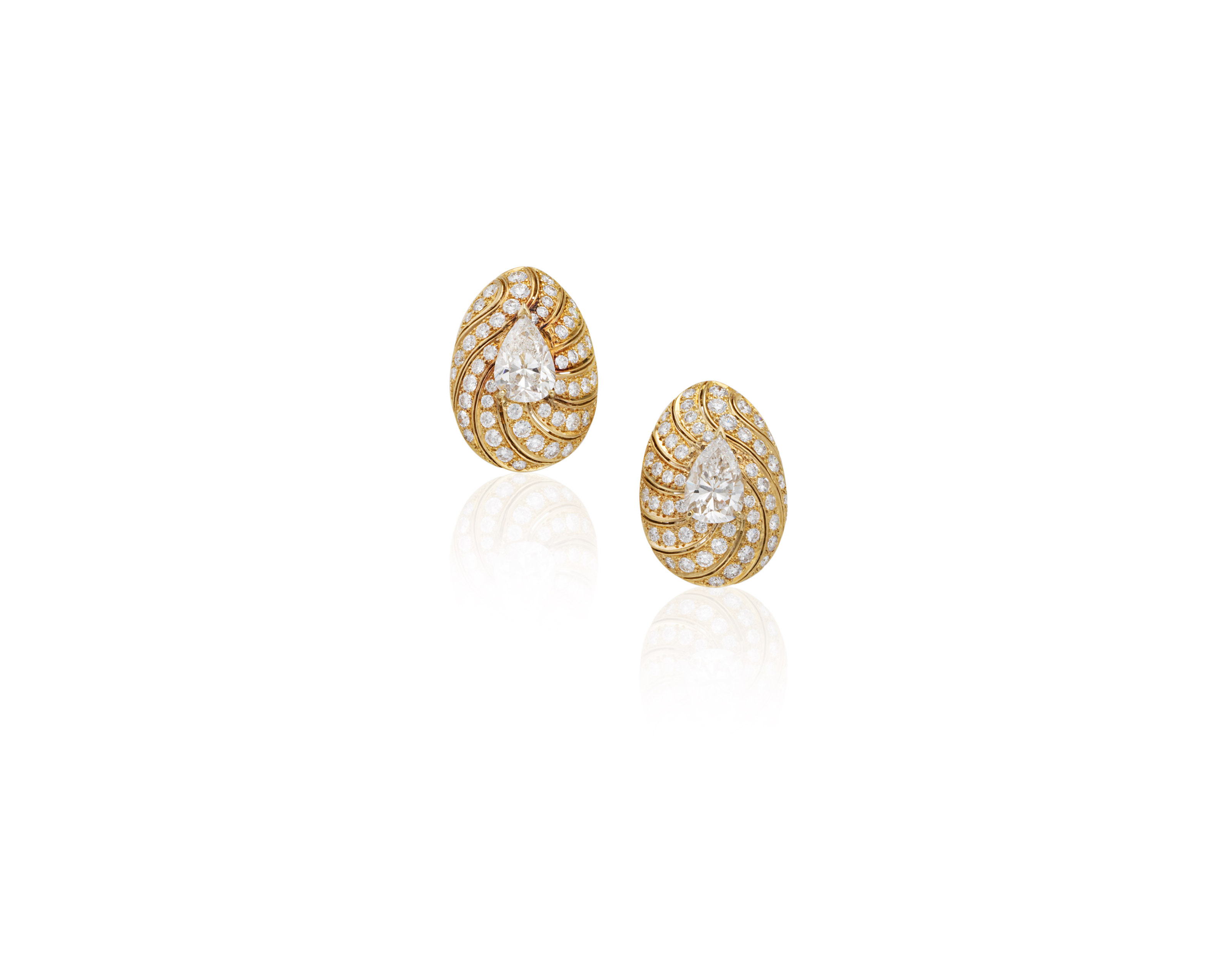 OSCAR HEYMAN & BROTHERS DIAMOND EARRINGS, | Christie’s