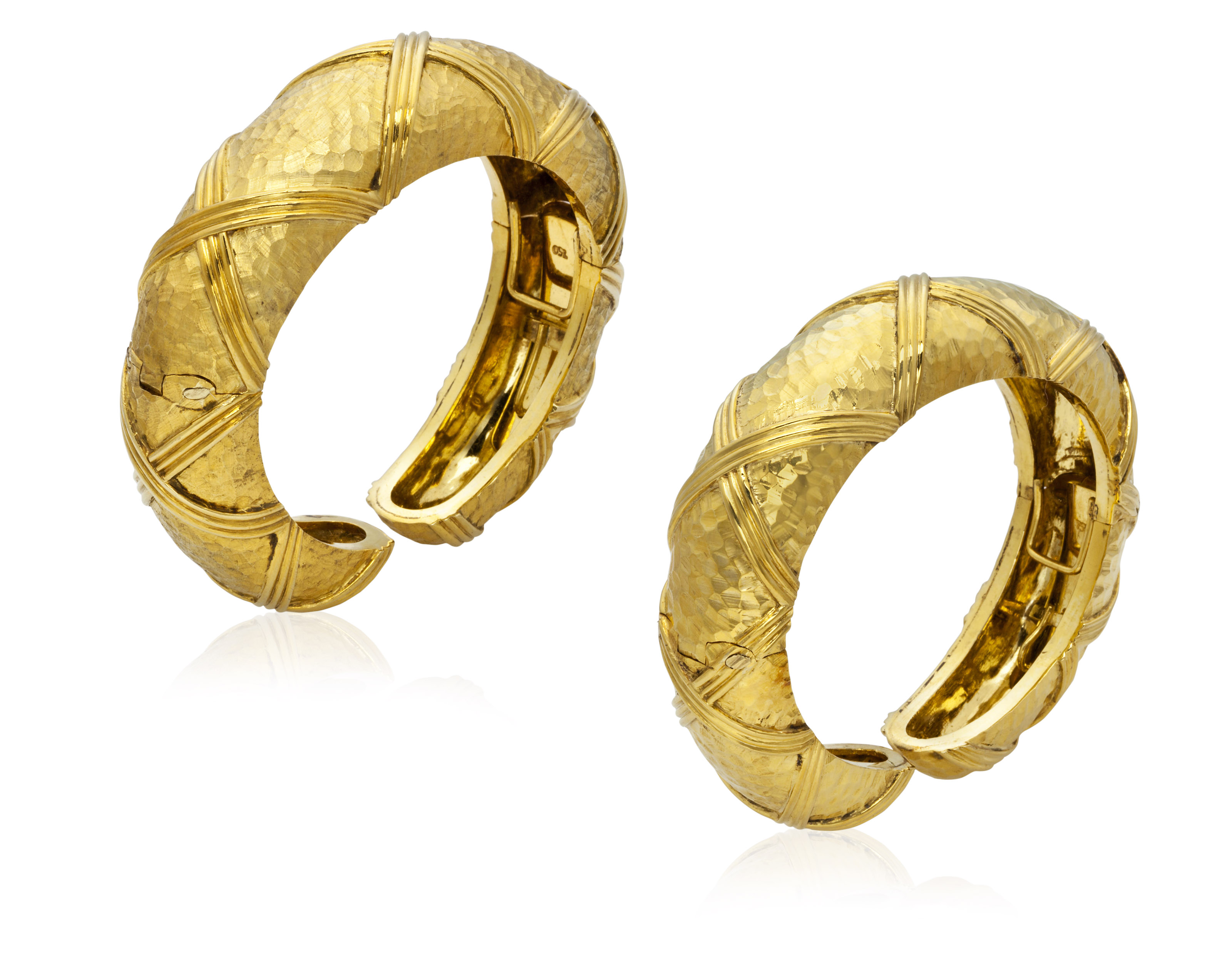 PAIR OF TEXTURED GOLD CUFFS, | Christie’s