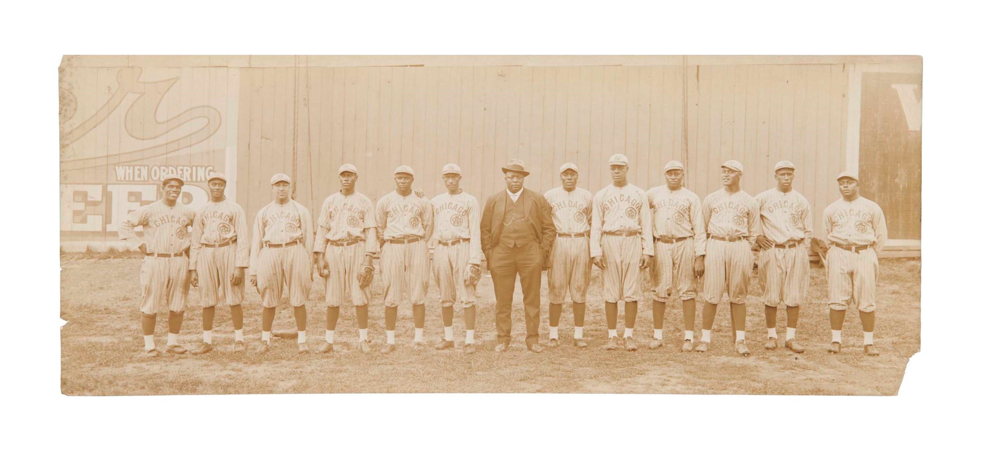 1916 CHICAGO AMERICAN GIANTS PANORAMIC PHOTOGRAPH, Stuart Thompson ...