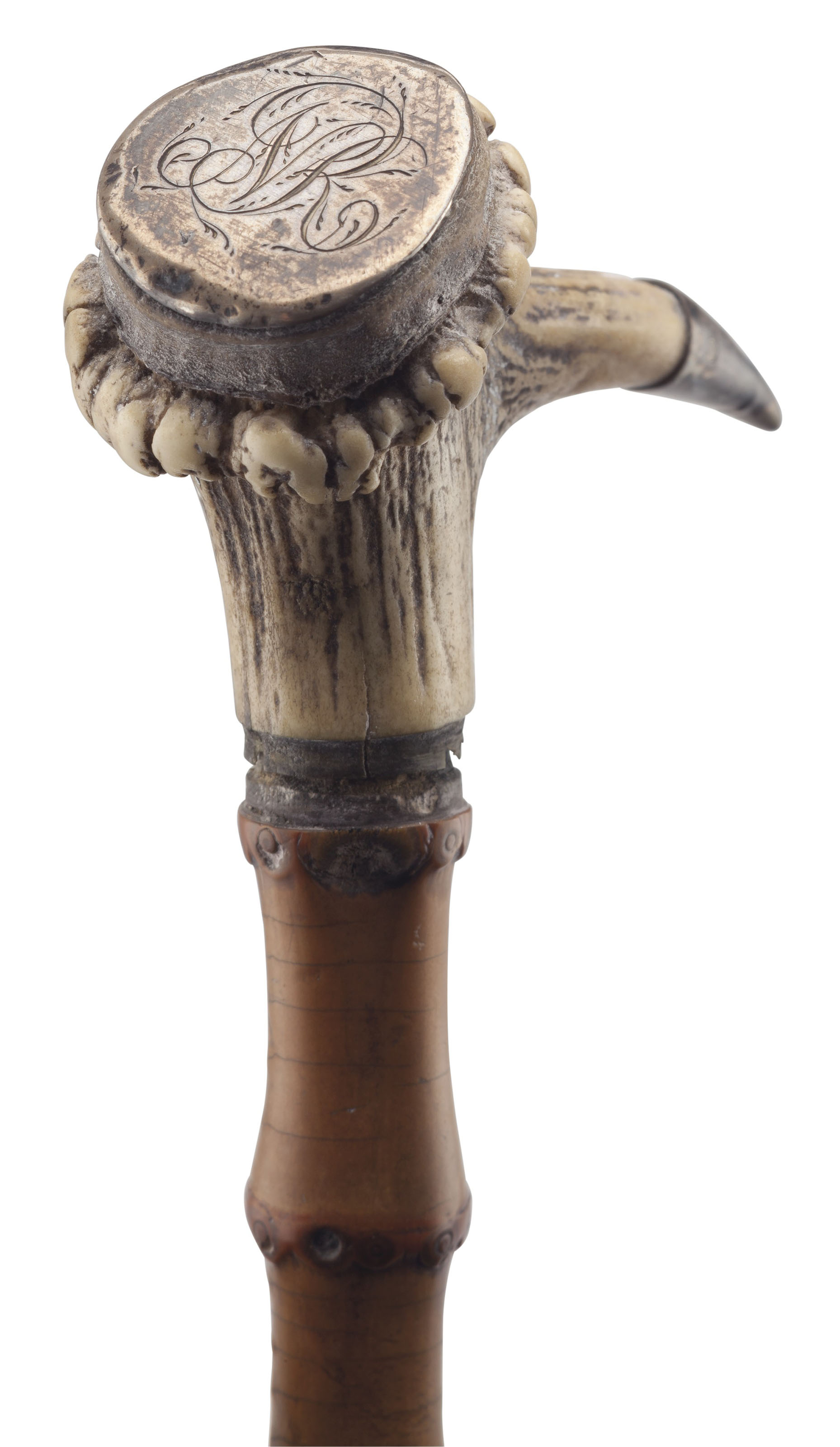 A SILVER-MOUNTED HORN AND BAMBOO RIDING CROP, | Christie’s