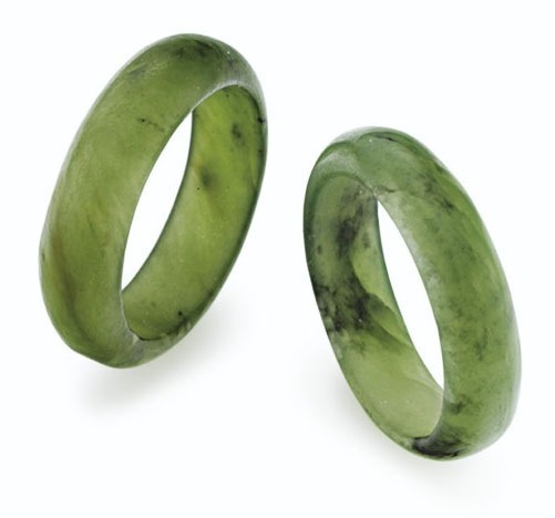 SET OF NEPHRITE RINGS, | Christie’s