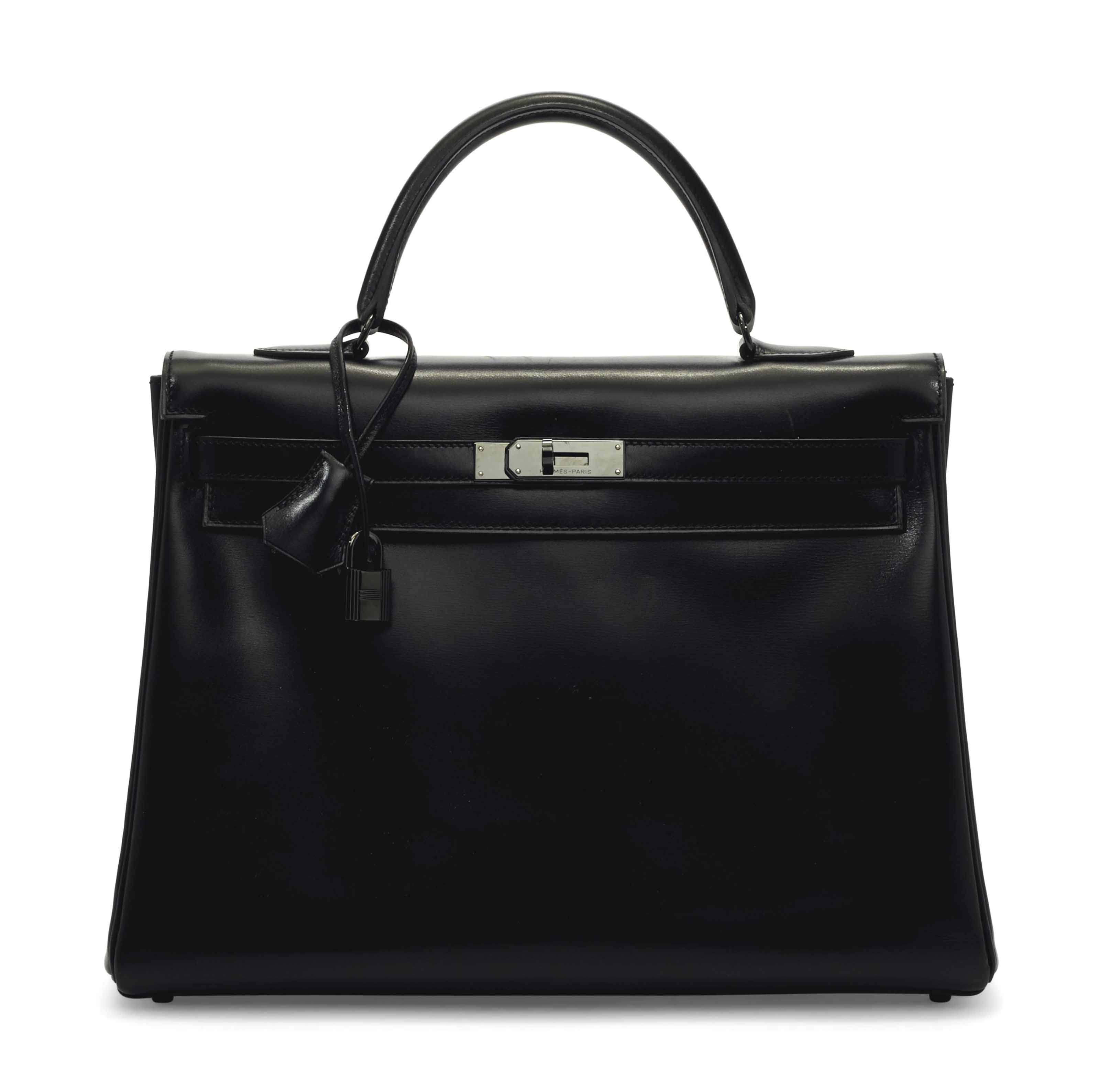 RARE SAC MINI KELLY 20 EN VEAU BOX NOIR, GARNITURE & CLOUS EN MÉTAL ...