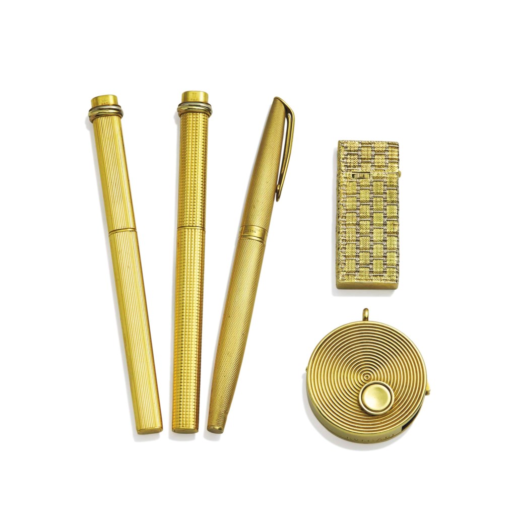 DEUX STYLOS À BILLE, PAR CARTIER, STYLO À PLUME EN OR, PAR VAN CLEEF ...