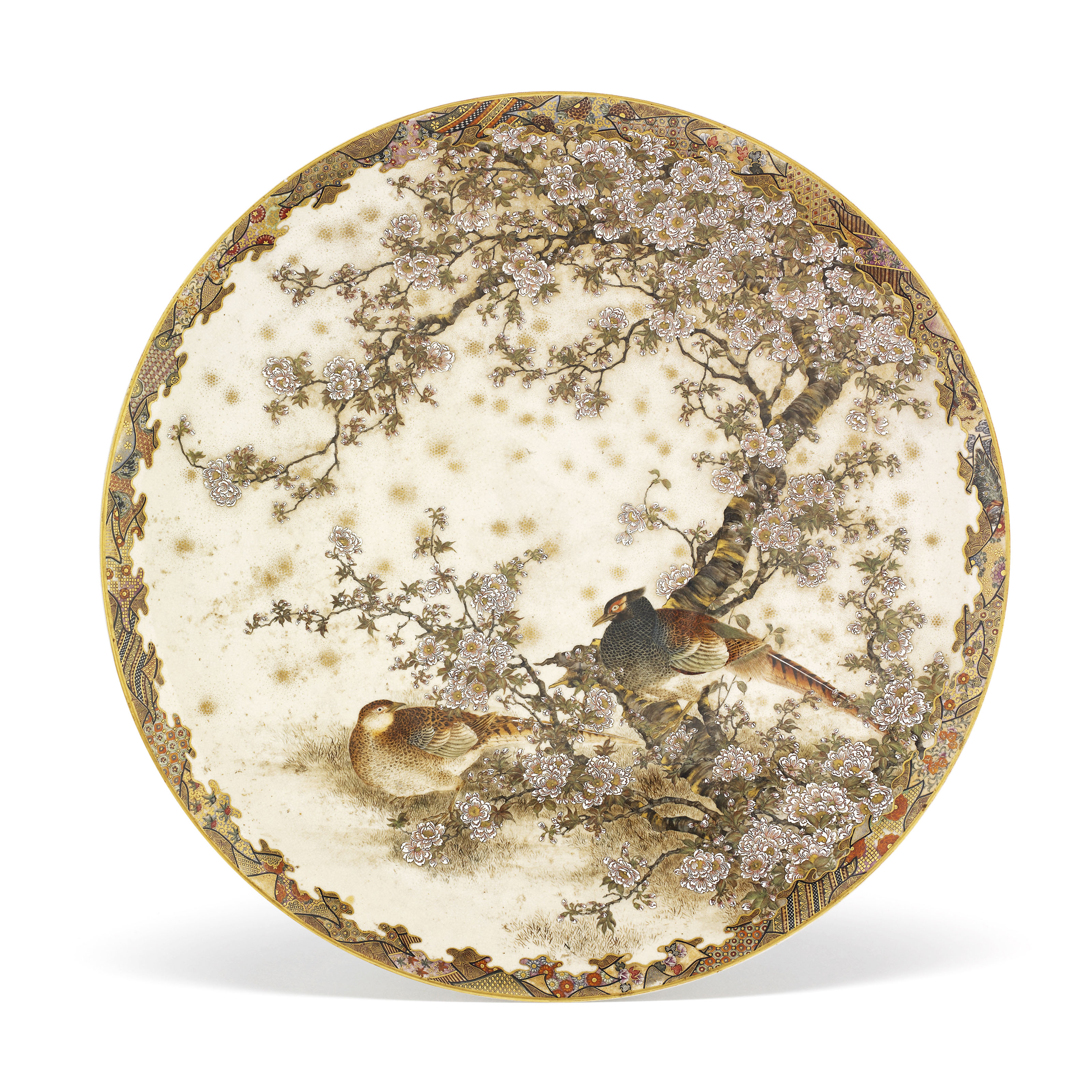A LARGE SATSUMA DISH WITH PHEASANTS, SIGNED DAINIHON KYOTO TOJIKI ...