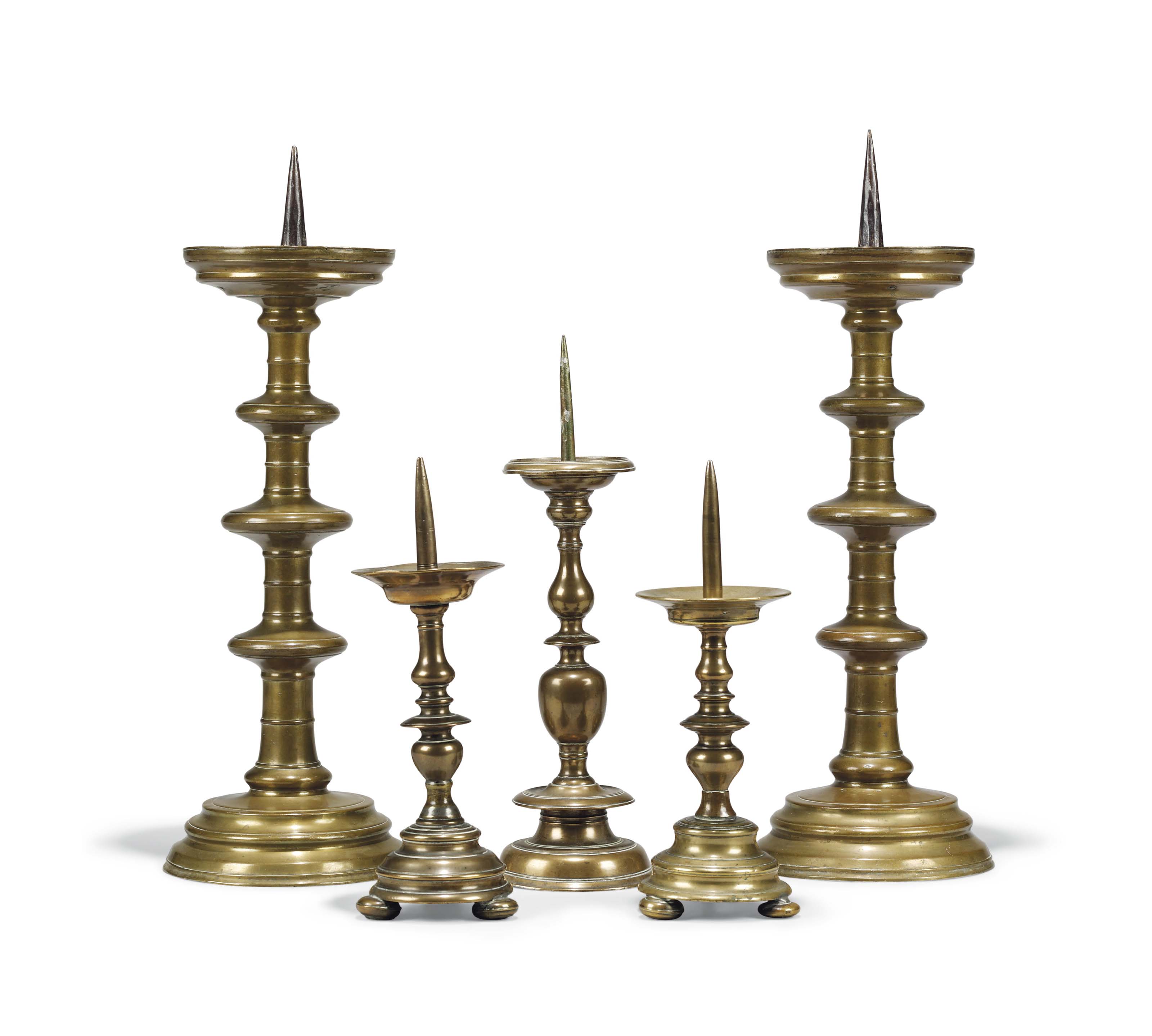 A PAIR OF FLEMISH BRASS PRICKET CANDLESTICKS , 17TH CENTURY | Christie's
