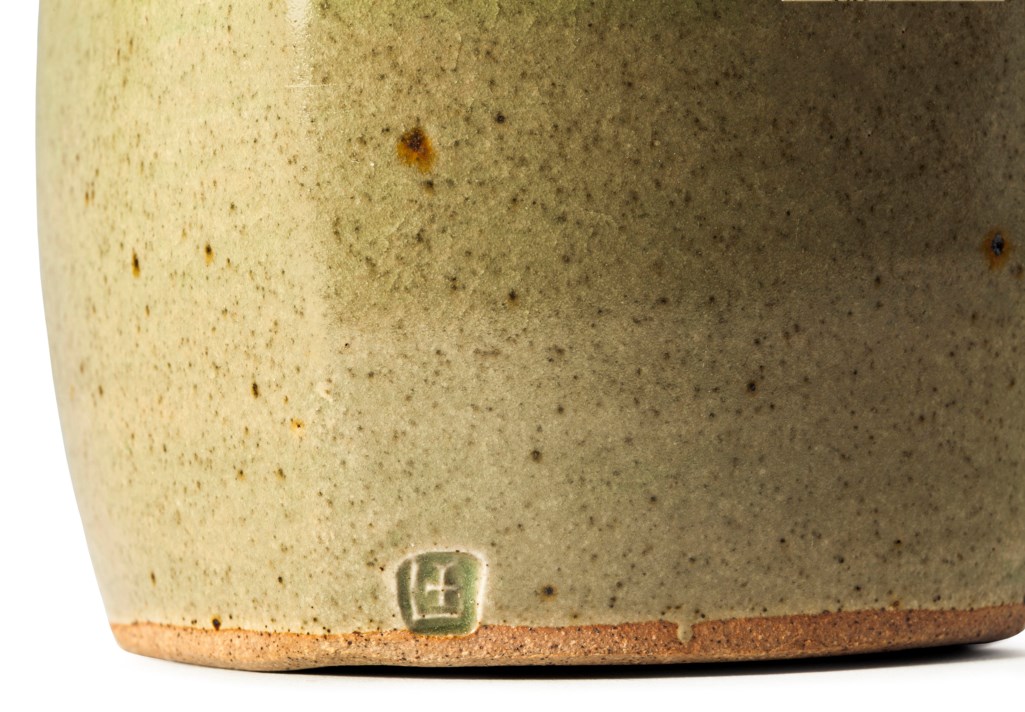 DAVID LEACH (1911 - 2005)THE LOWERDOWN POTTERY (20TH CENTURY)THE LEACH ...