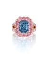 AN EXCEPTIONAL COLOURED DIAMOND RING, BY MOUSSAIEFF | Christie's
