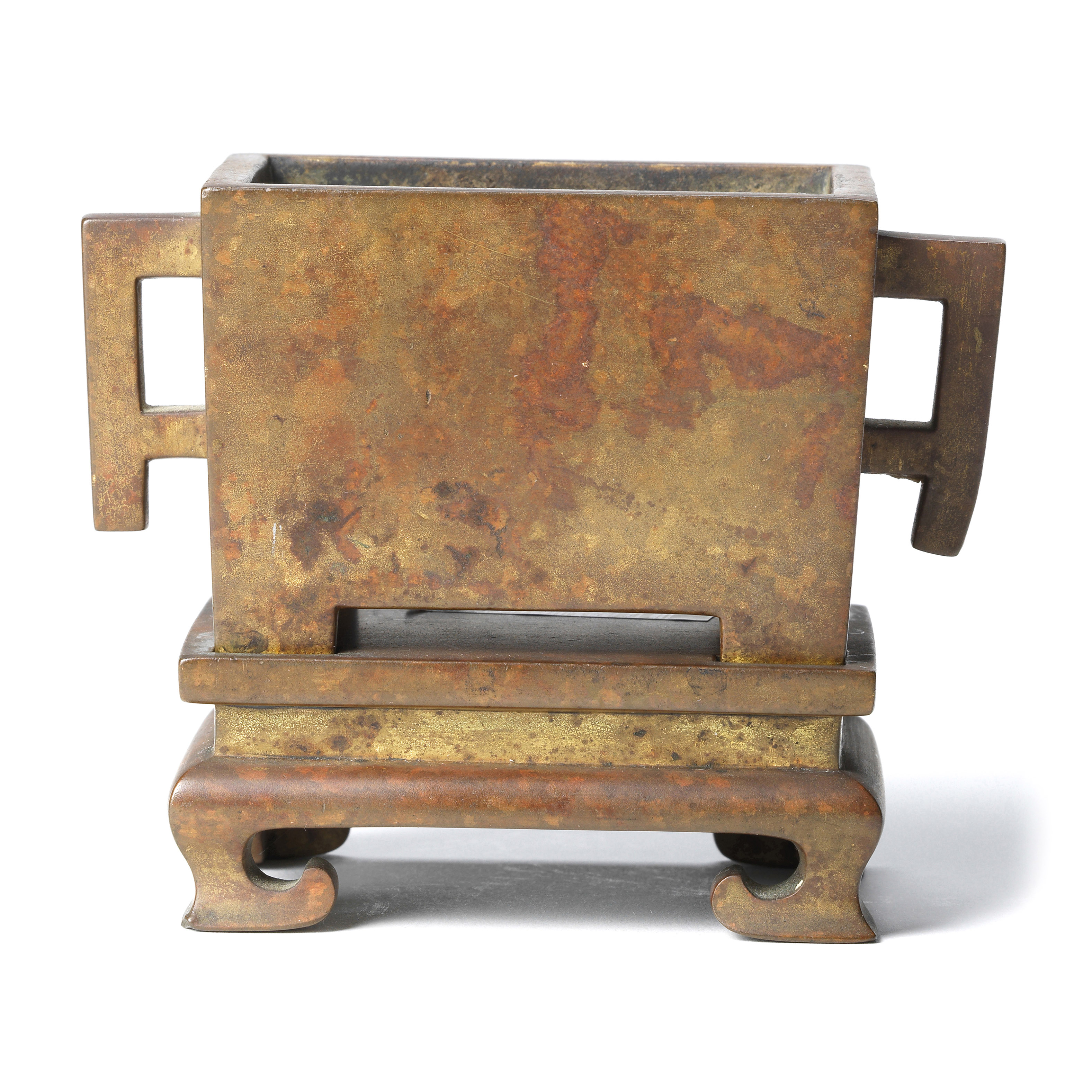 AN ARCHAISTIC BRONZE RECTANGULAR CENSER, EARLY QING DYNASTY | Christie’s